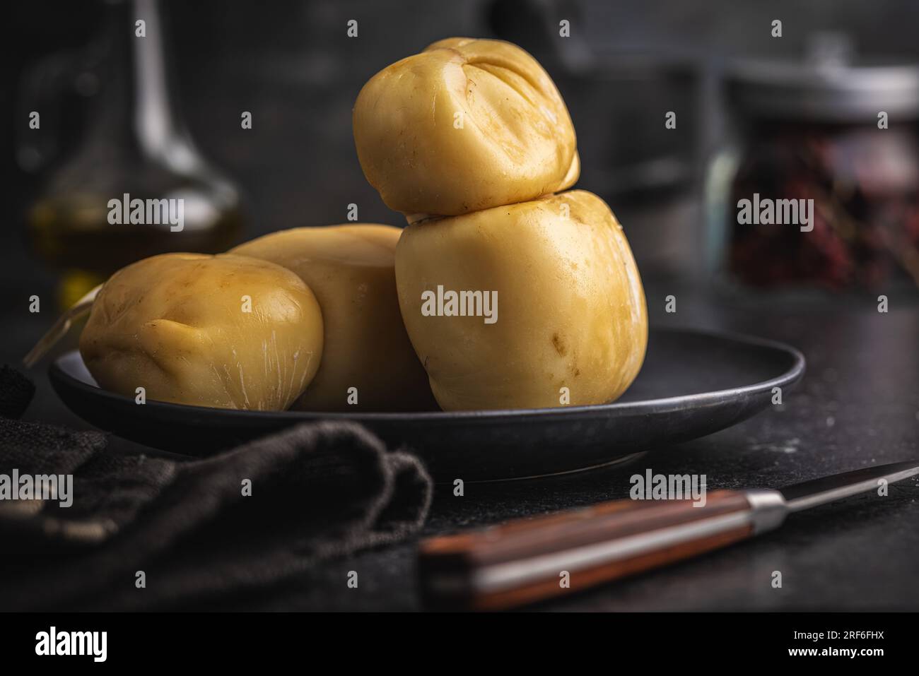 Smoked provolone hi-res stock photography and images - Alamy