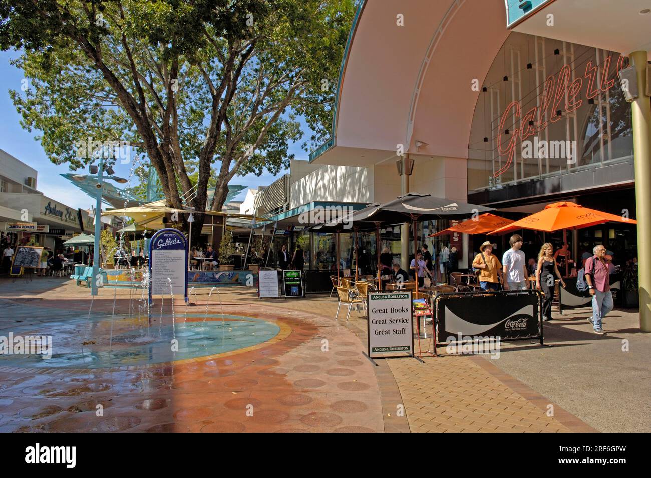 Pedestrian precinct, Darwin, Northern Territory, Australia Stock Photo ...
