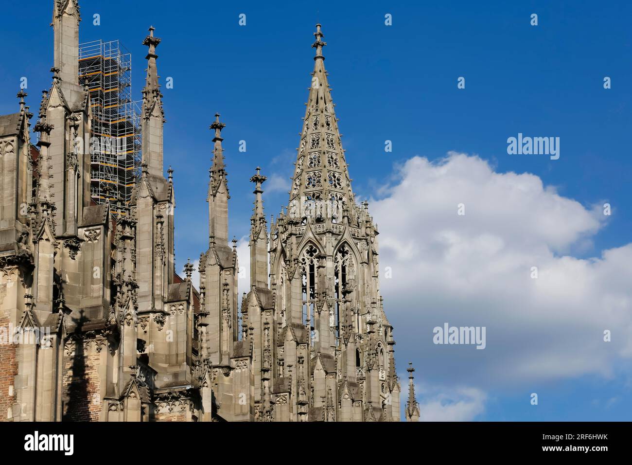 Ulm Cathedral, south tower, south choir tower, scaffolding on north ...