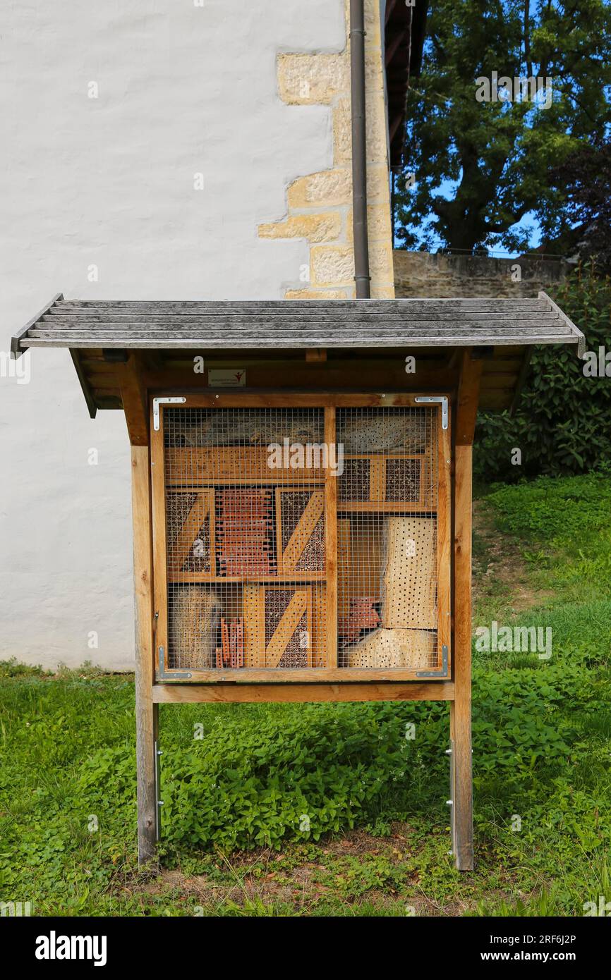 Insect hotel, bee house, insect asylum, insect wall, insect box ...
