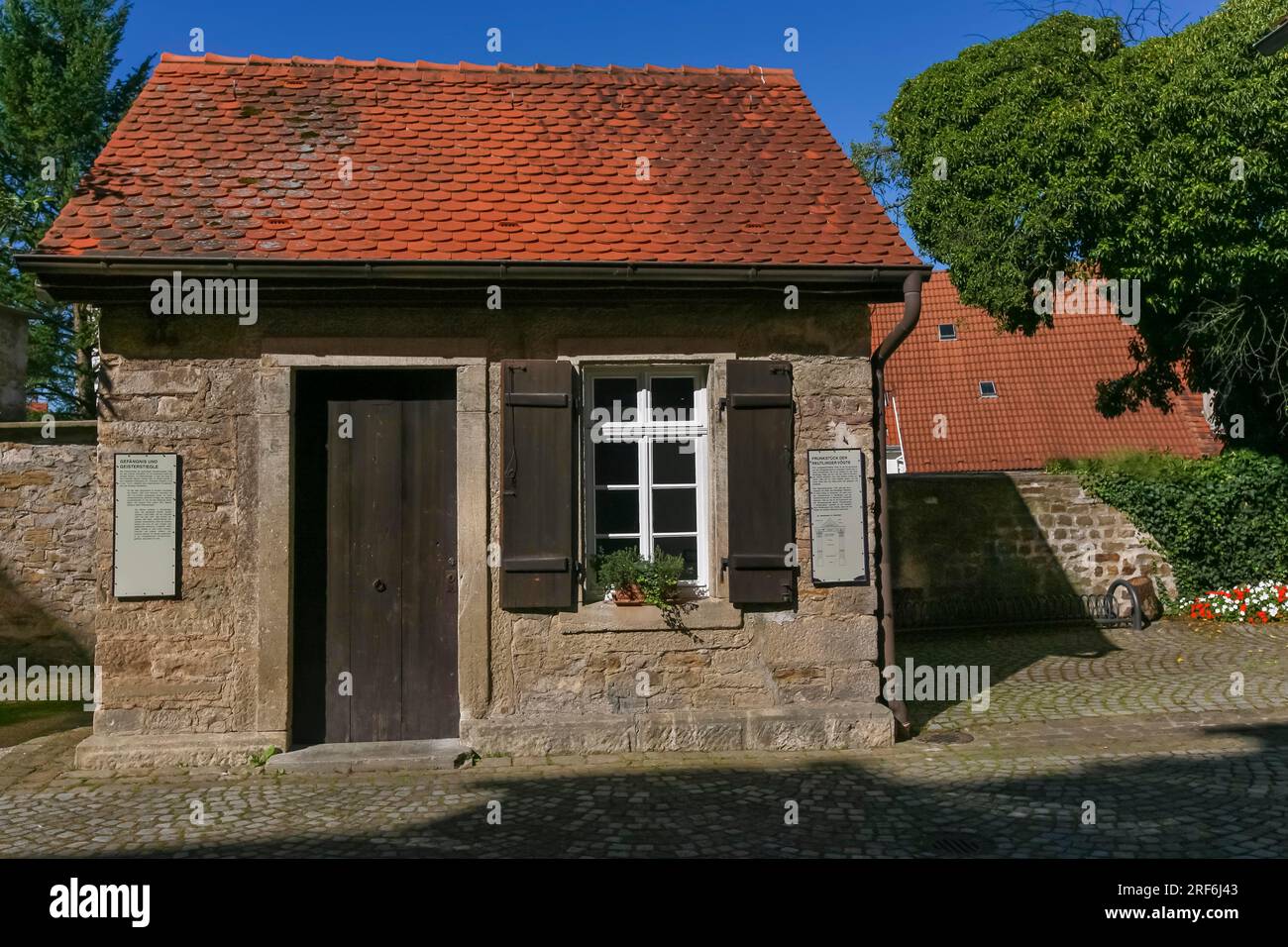 Gomaringen Castle, former bakehouse and washhouse, prison in the castle ...