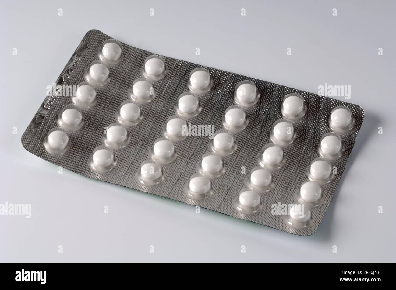 Iodine tablet hi-res stock photography and images - Alamy