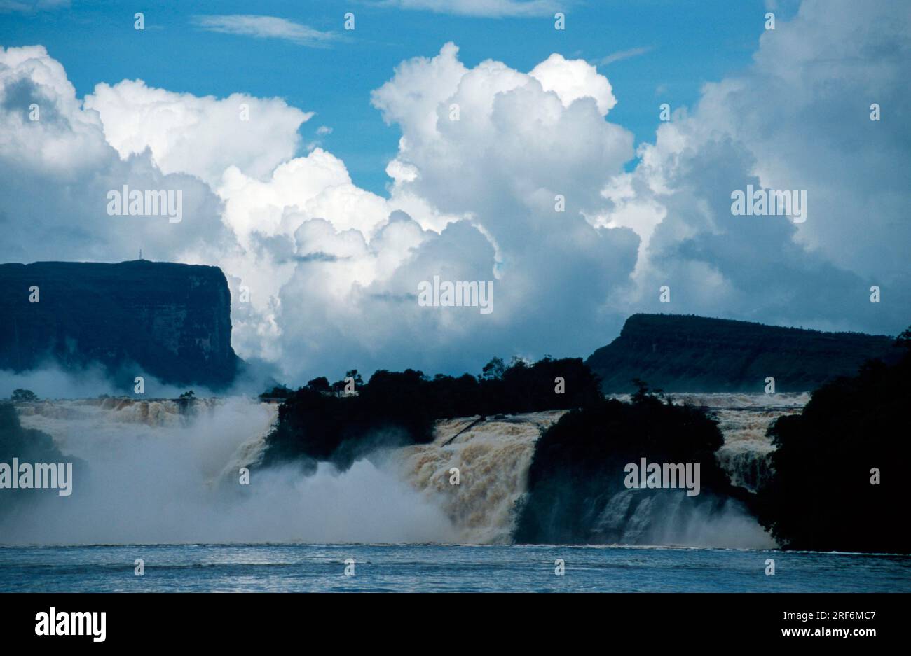 Waterfall, Canaima National Park, Venezuela Stock Photo - Alamy