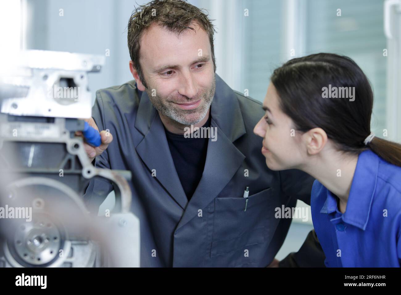 Computerized learning hi-res stock photography and images - Alamy