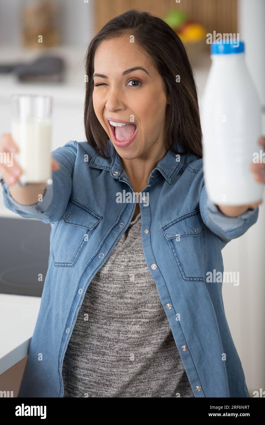 Animated bottle hi-res stock photography and images - Alamy