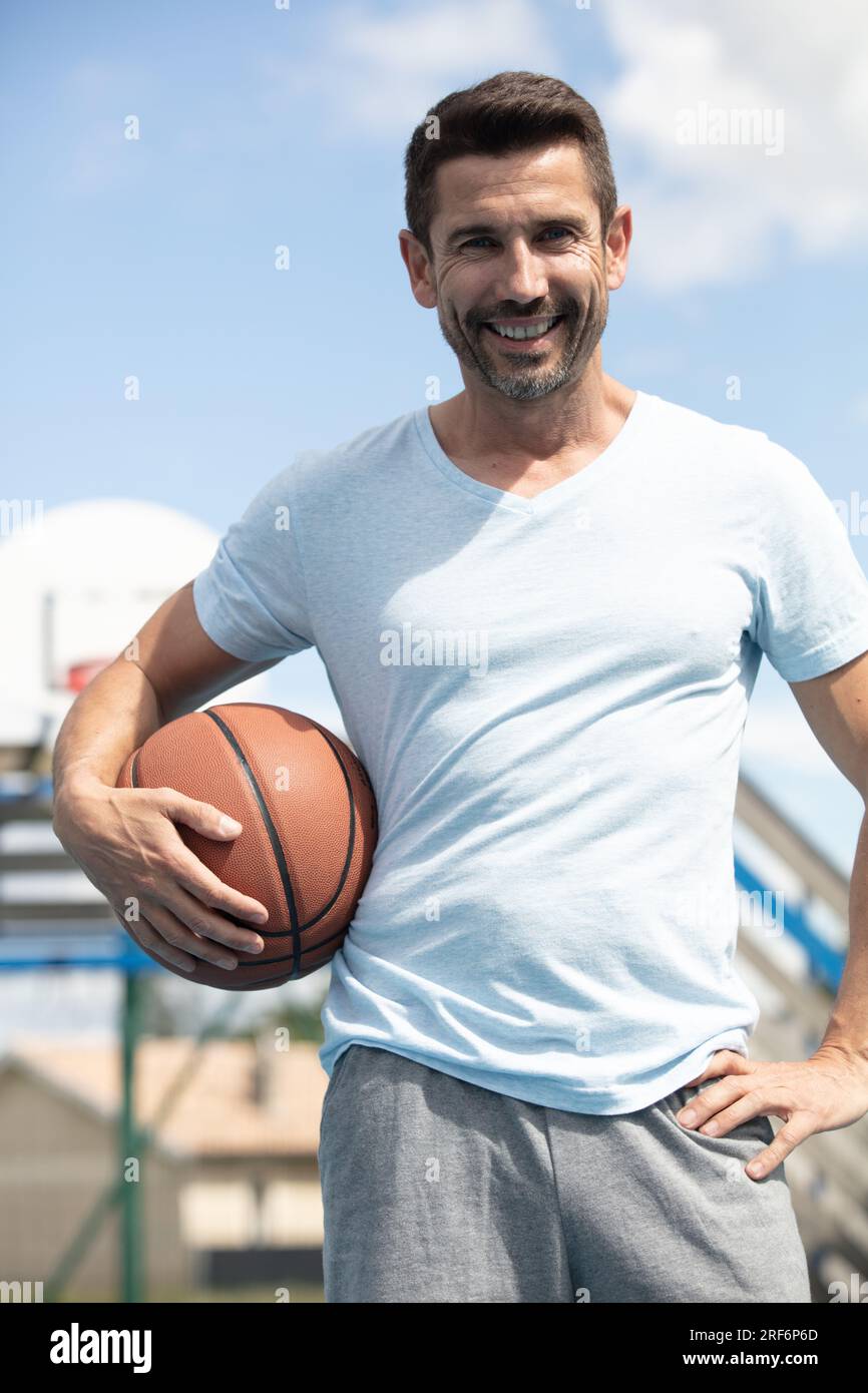 Philippines basketball player hi-res stock photography and images - Alamy