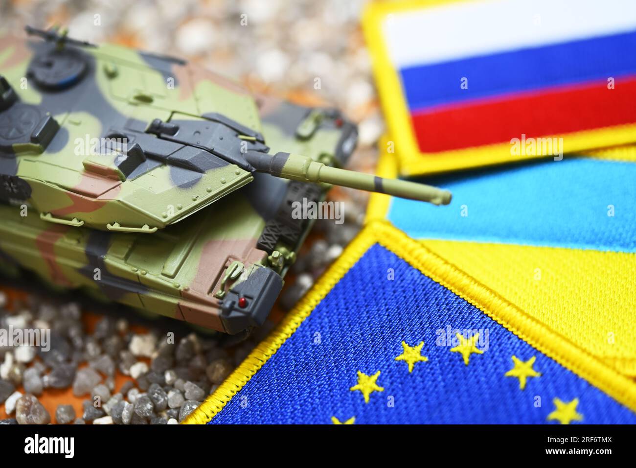 Leopard 2 panzer hi-res stock photography and images - Alamy