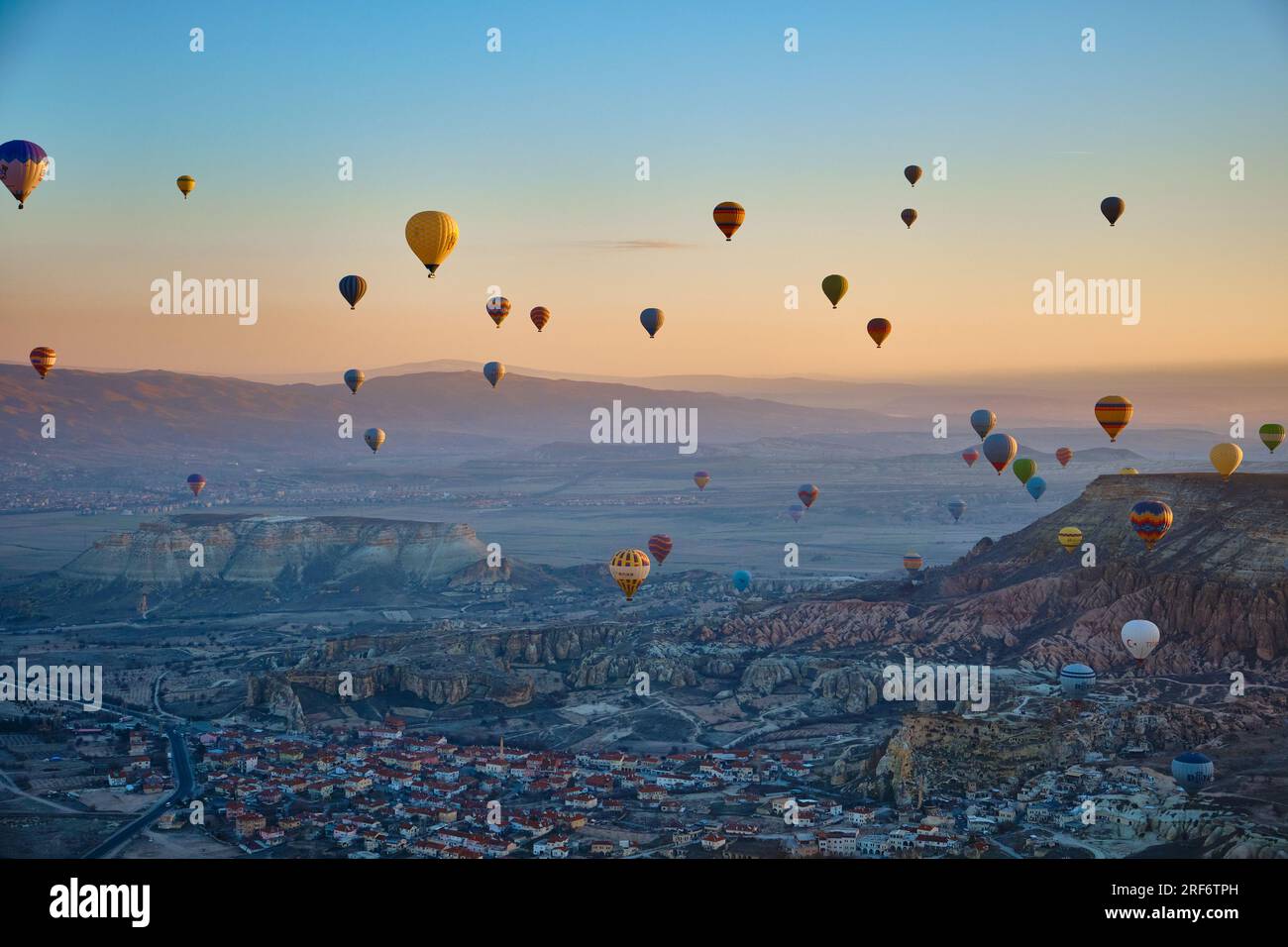 Balloons in Cappadocia, Turkey Stock Photo - Alamy