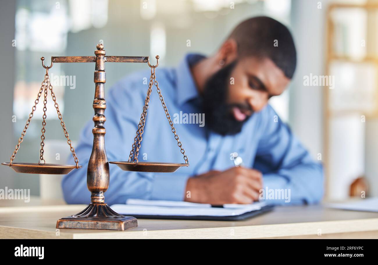 Scale notes hi-res stock photography and images - Alamy