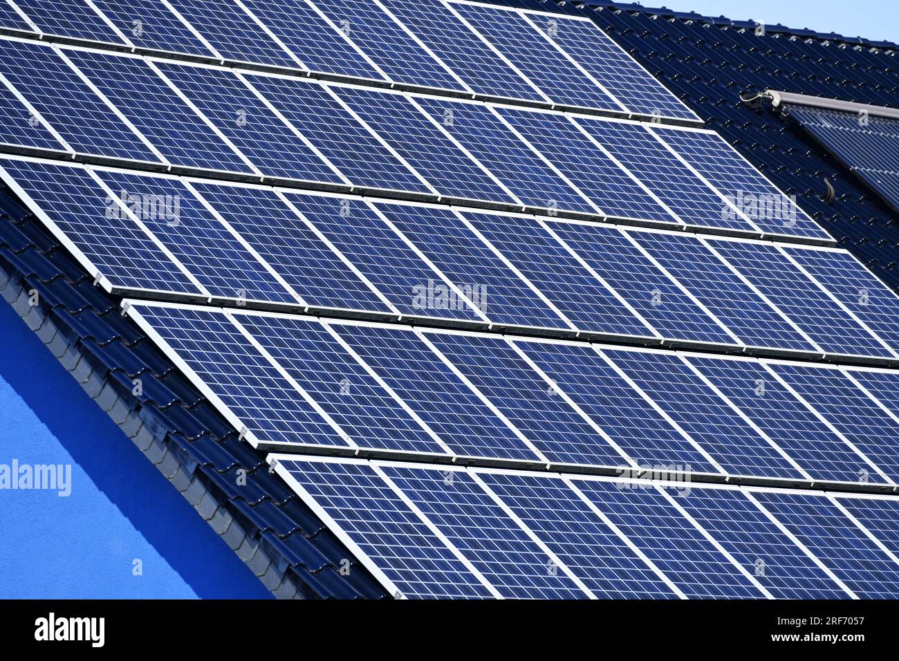 Solaranlage hi-res stock photography and images - Alamy