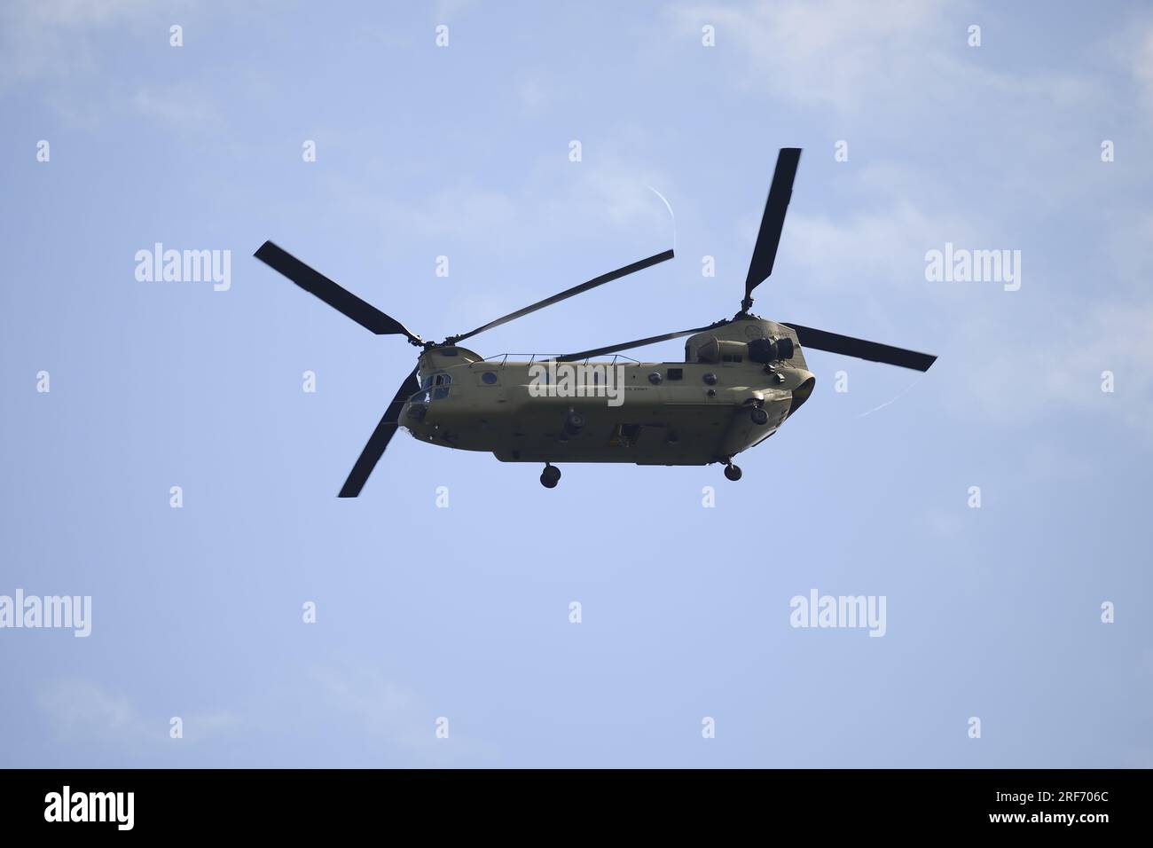 Zweimotoriger hi-res stock photography and images - Alamy