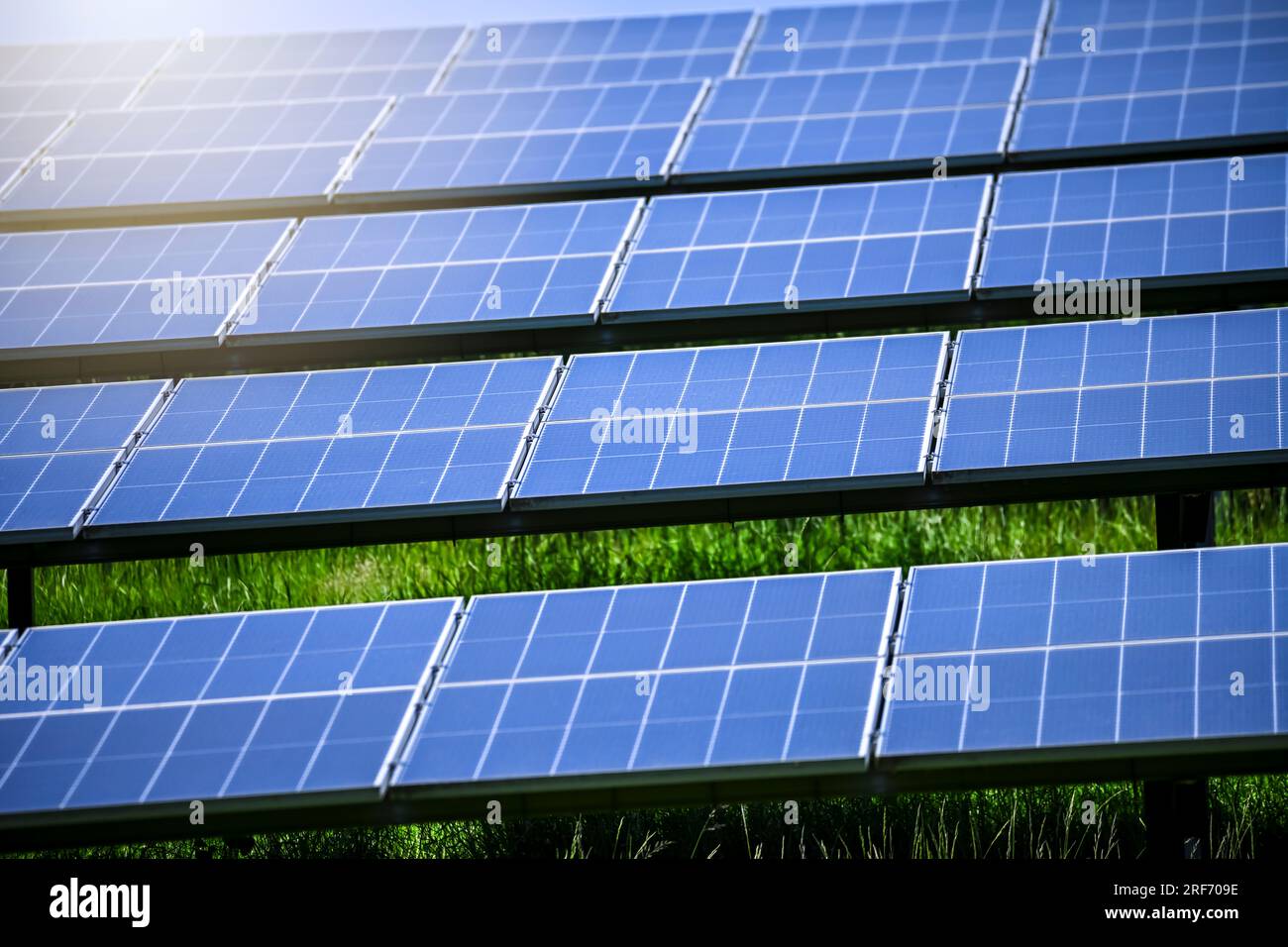 Solar panele hi-res stock photography and images - Alamy