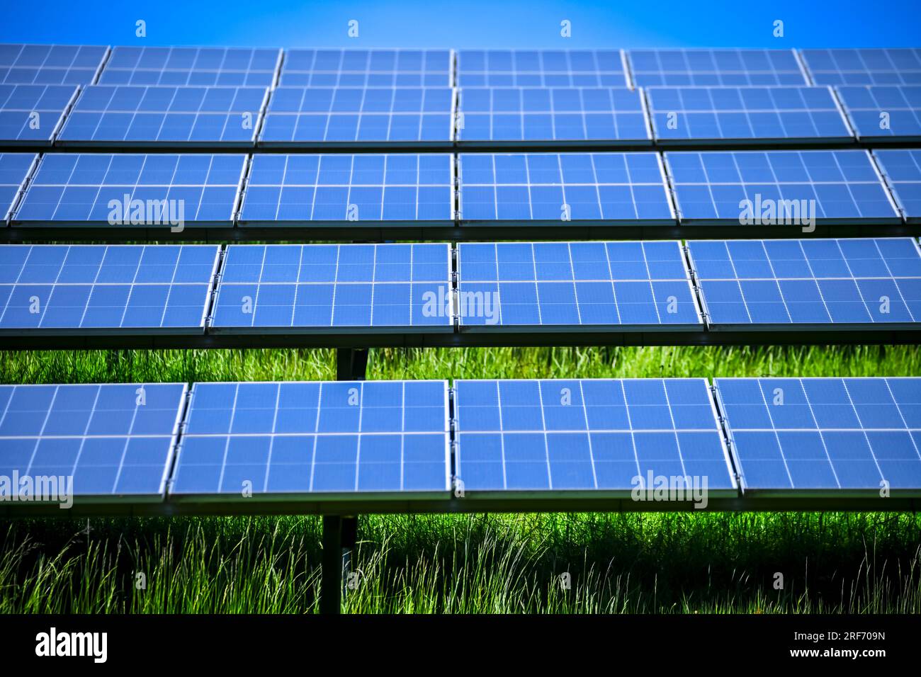 Solarzellen hi-res stock photography and images - Alamy