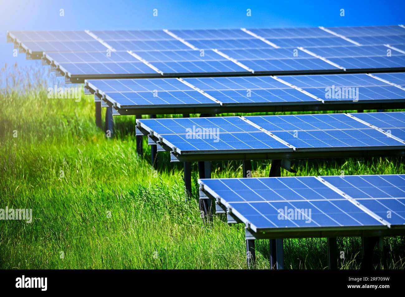 Solarzellen hi-res stock photography and images - Alamy