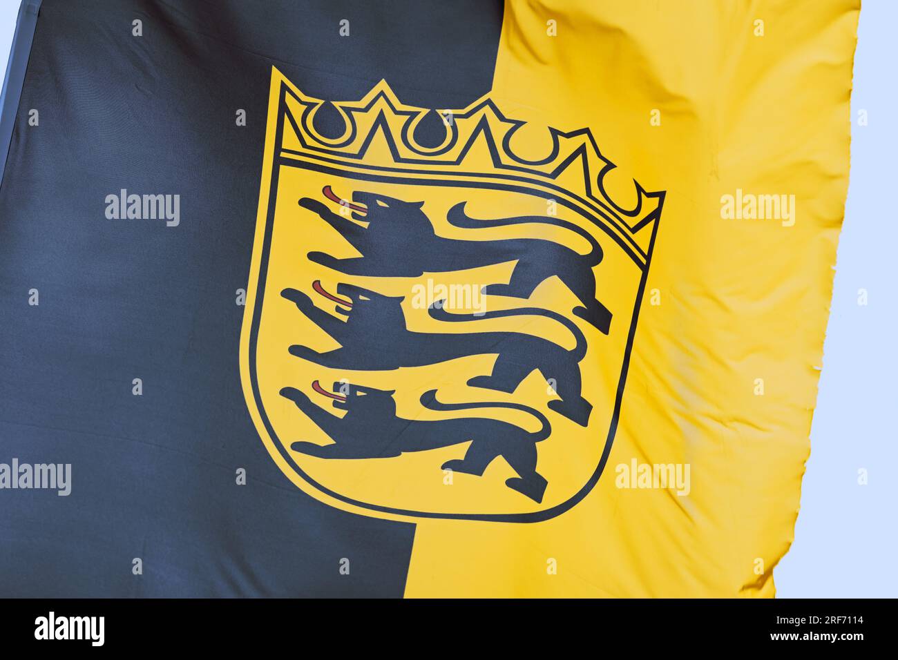 Deutsche flaggen hi-res stock photography and images - Alamy