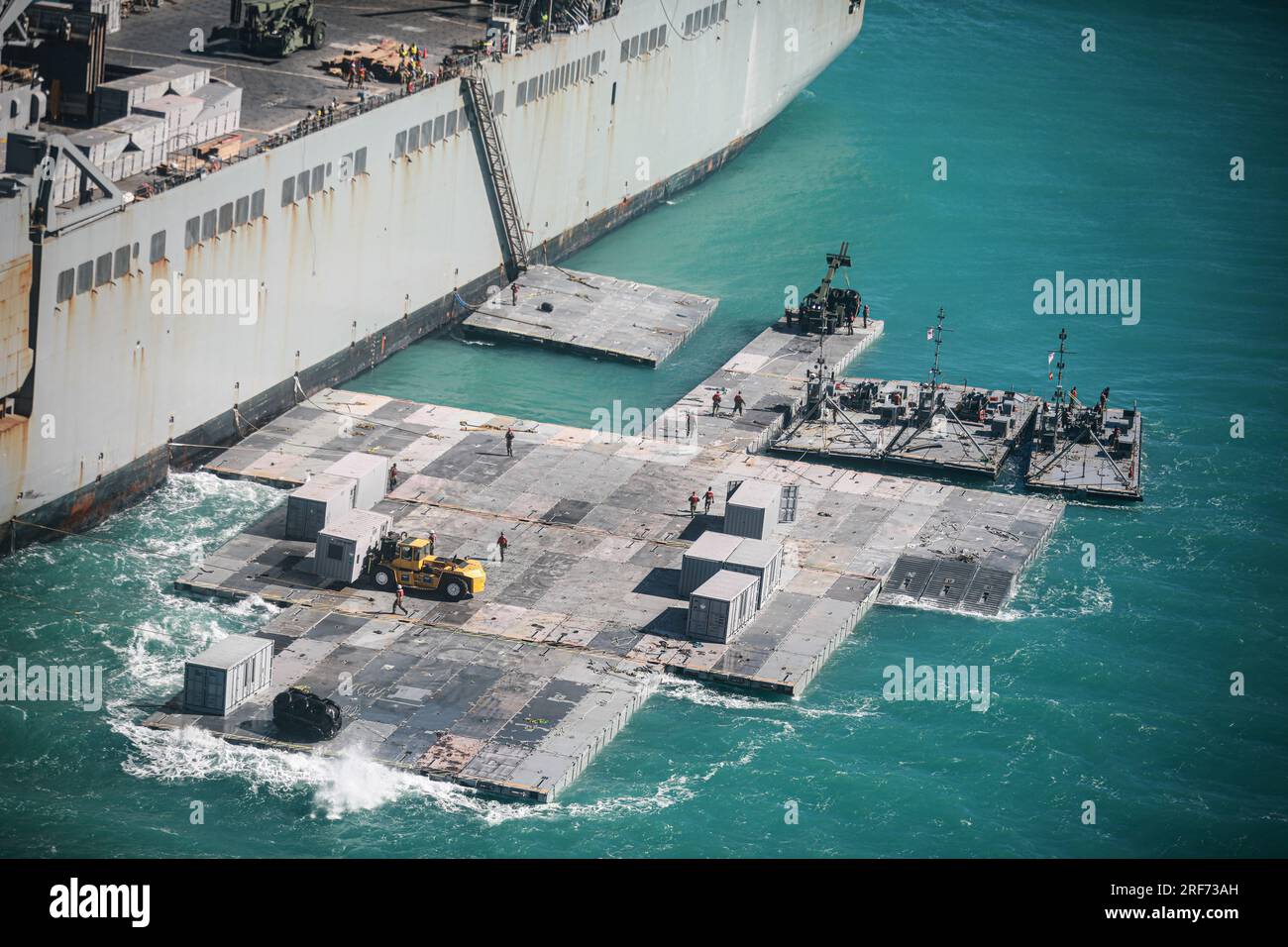 Army mariners assigned to the 368th Seaport Operations Company and ...