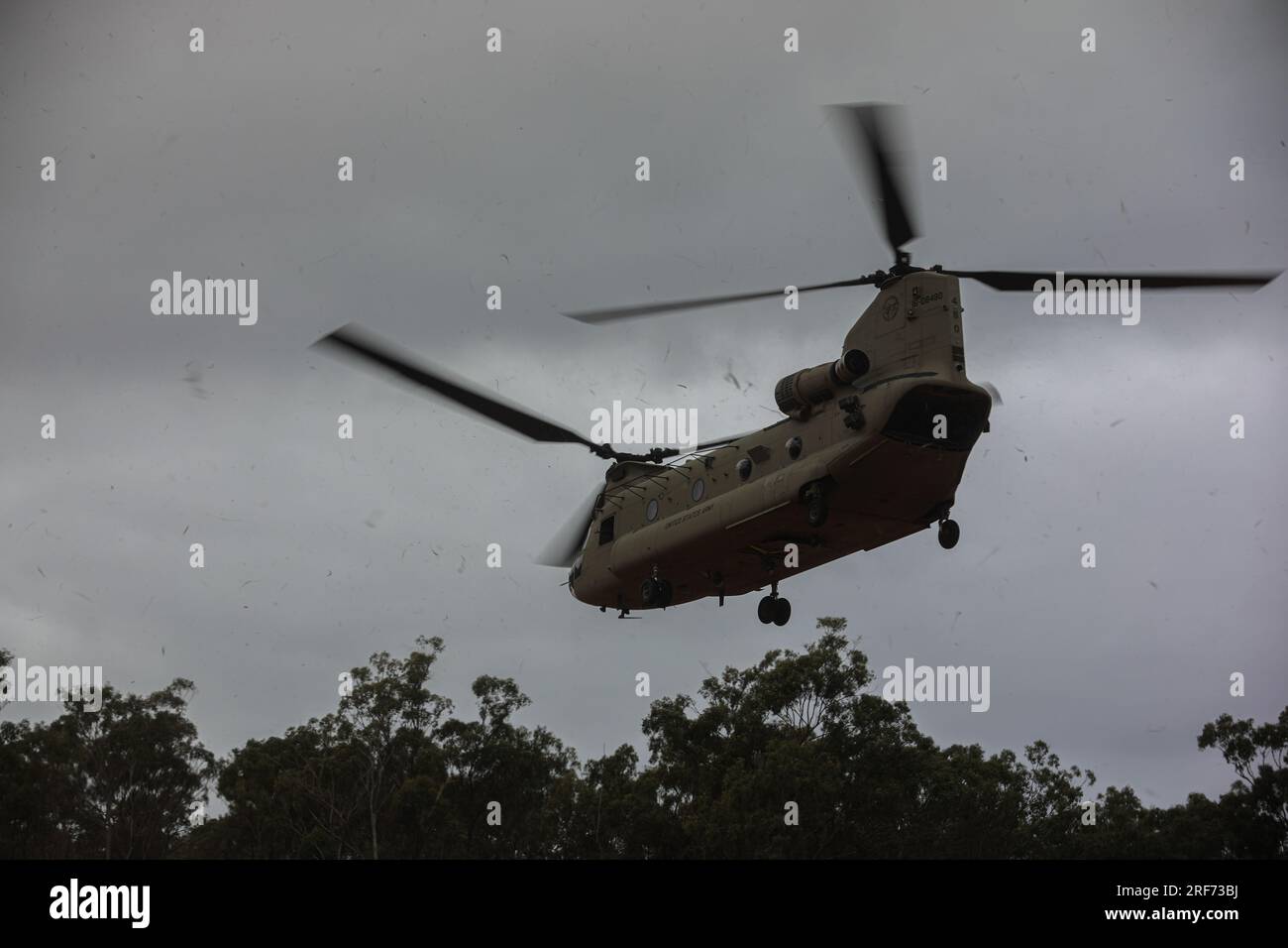 A CH-47 Chinook assigned to 16th Combat Aviation Brigade, Task Force ...