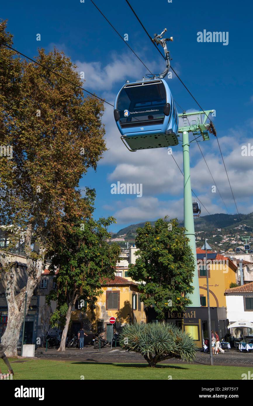 Seilbahn Teleferico in der Hauptstadt Funchal, Insel Madeira, Portugal ...
