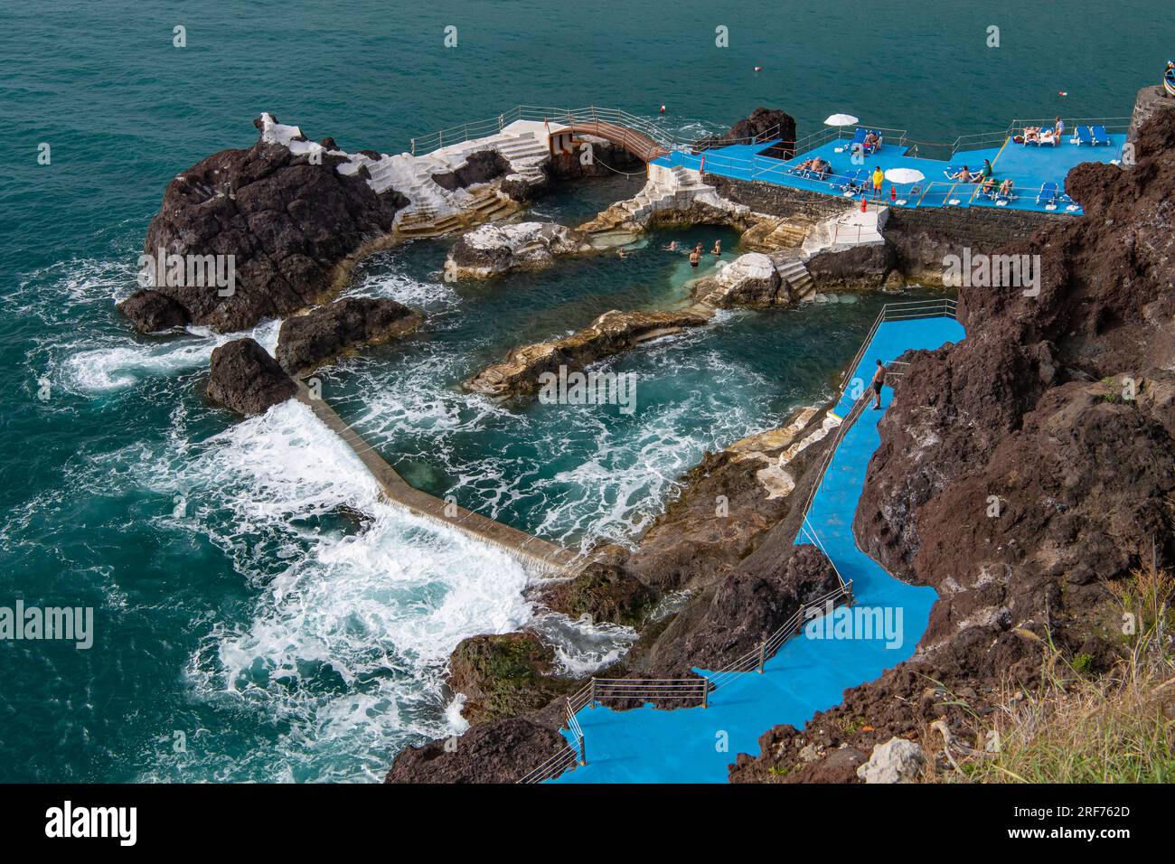 Piscinas naturais da Doca do Cavacas, natural Pools, Natürliche ...