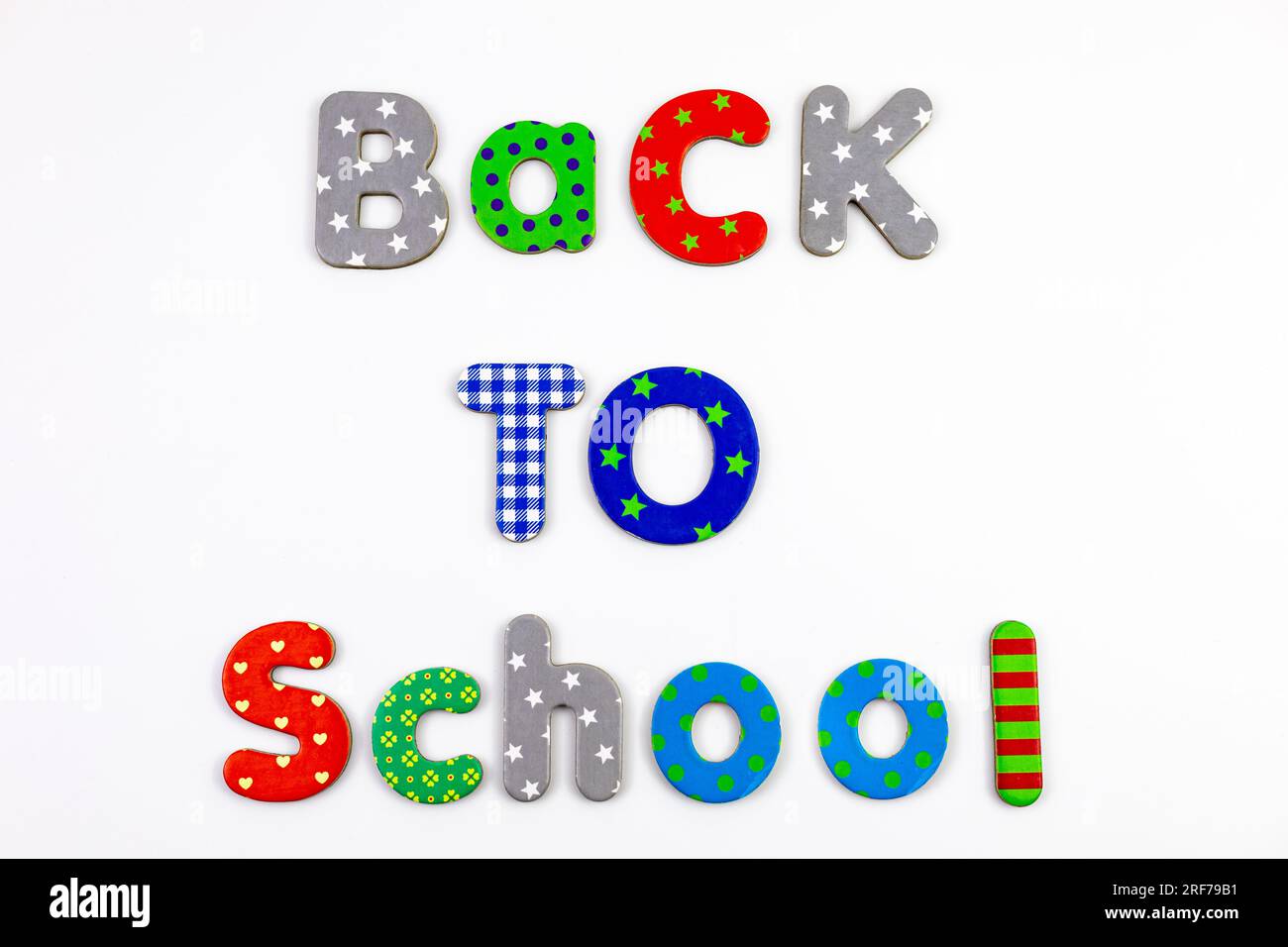 Back to school text with colorful tiles. Letters banner on white ...