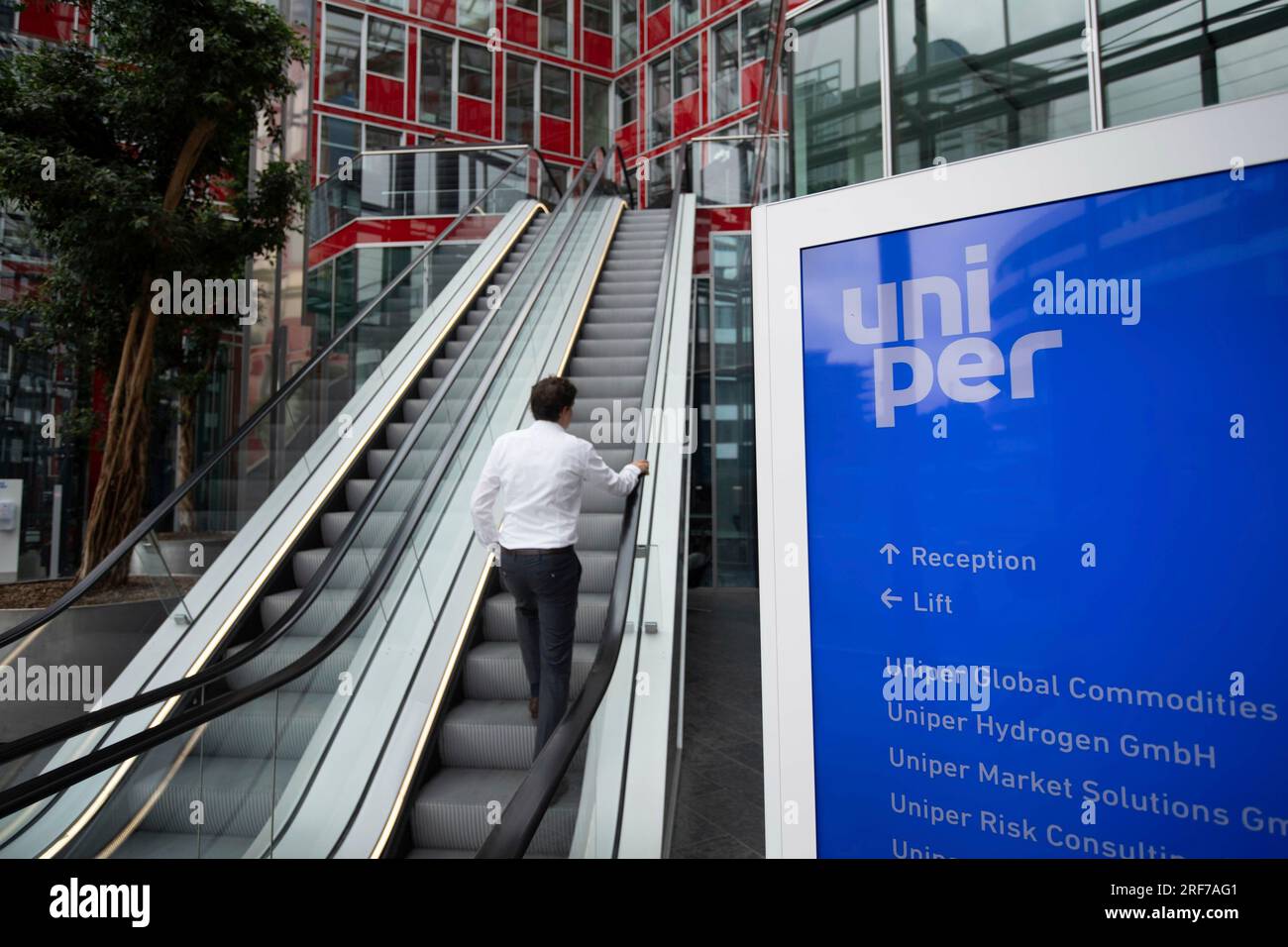 Entrance area of the Uniper corporate headquarters, feature, marginal ...