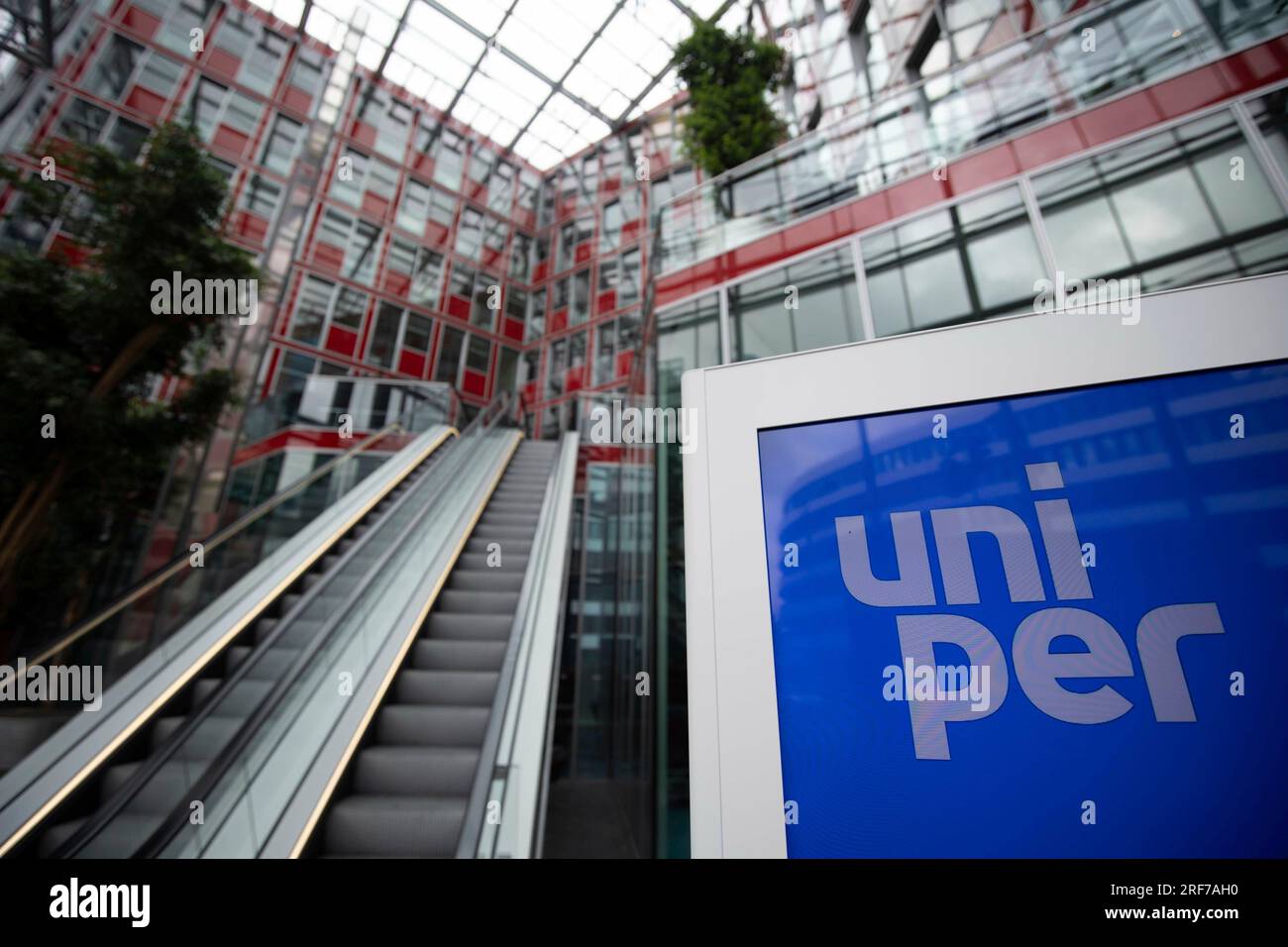 Entrance area of the Uniper corporate headquarters, feature, marginal ...