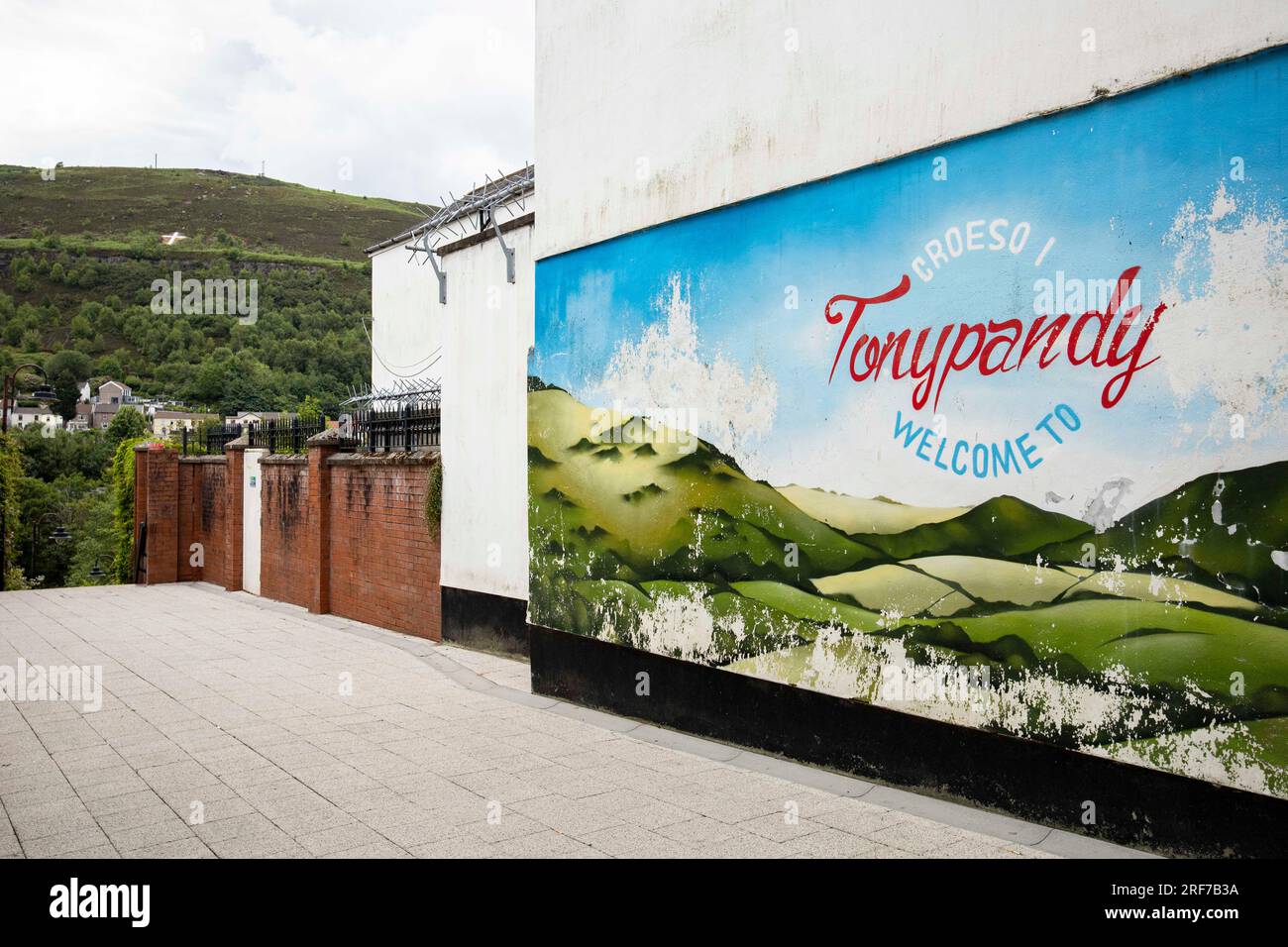 Tonypandy hi-res stock photography and images - Alamy