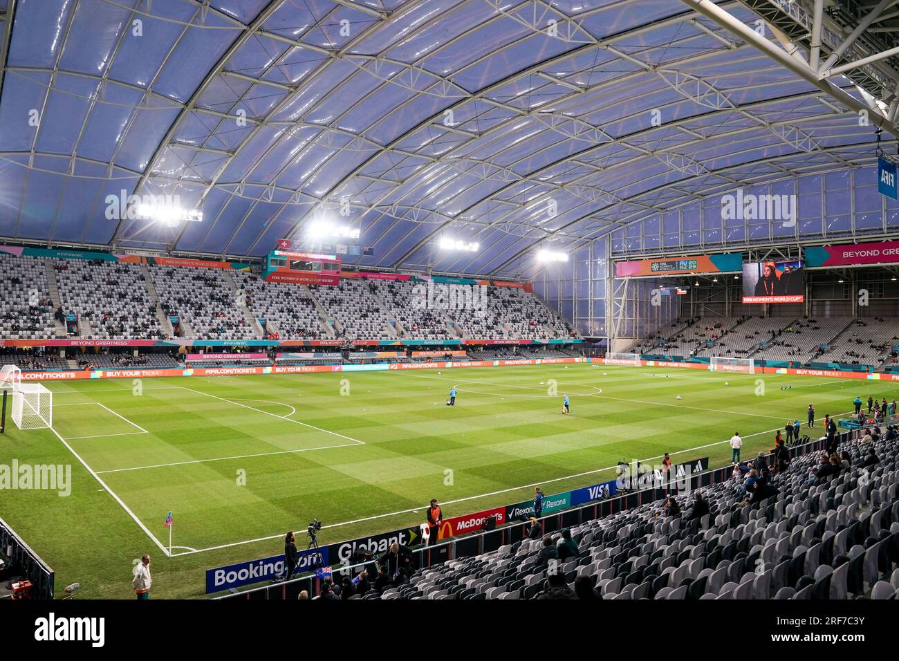 Dunedin stadium view hi-res stock photography and images - Alamy