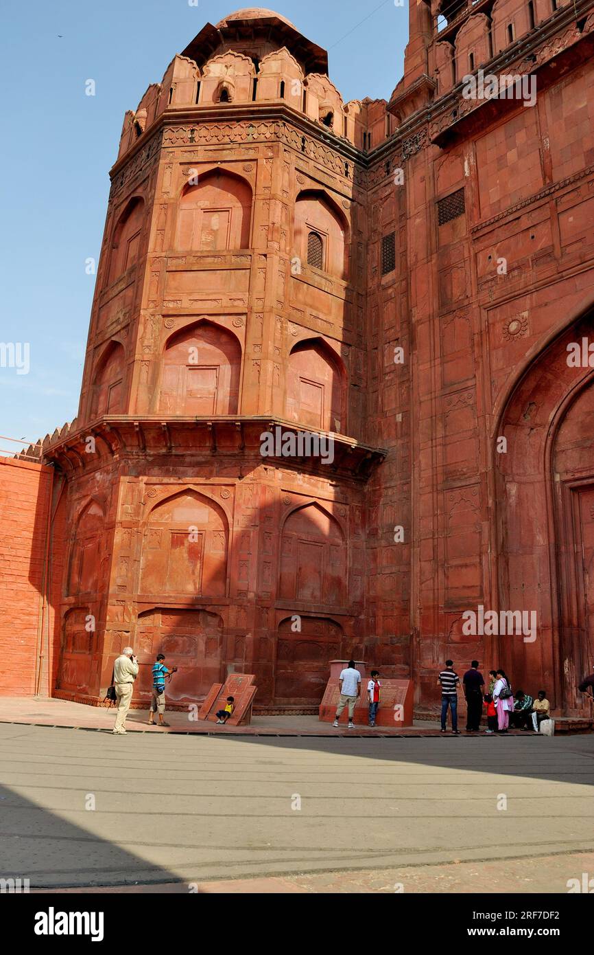 Lahori Gate, Red Fort, New Delhi, Delhi, India Stock Photo - Alamy Lahori Gate, Red Fort, New Delhi, Delhi, India Stock Photo - Alamy