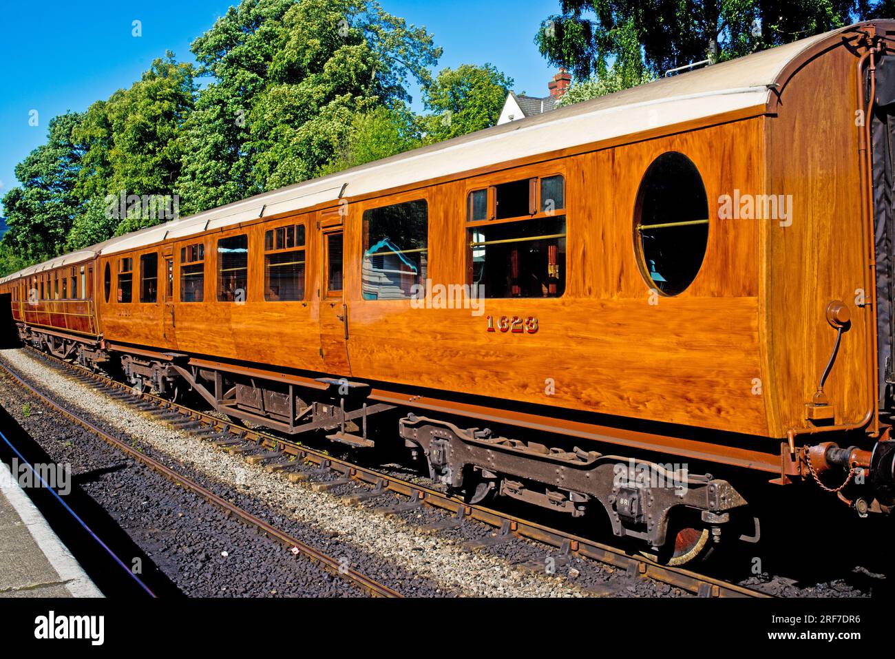 Teak coach hi-res stock photography and images - Alamy