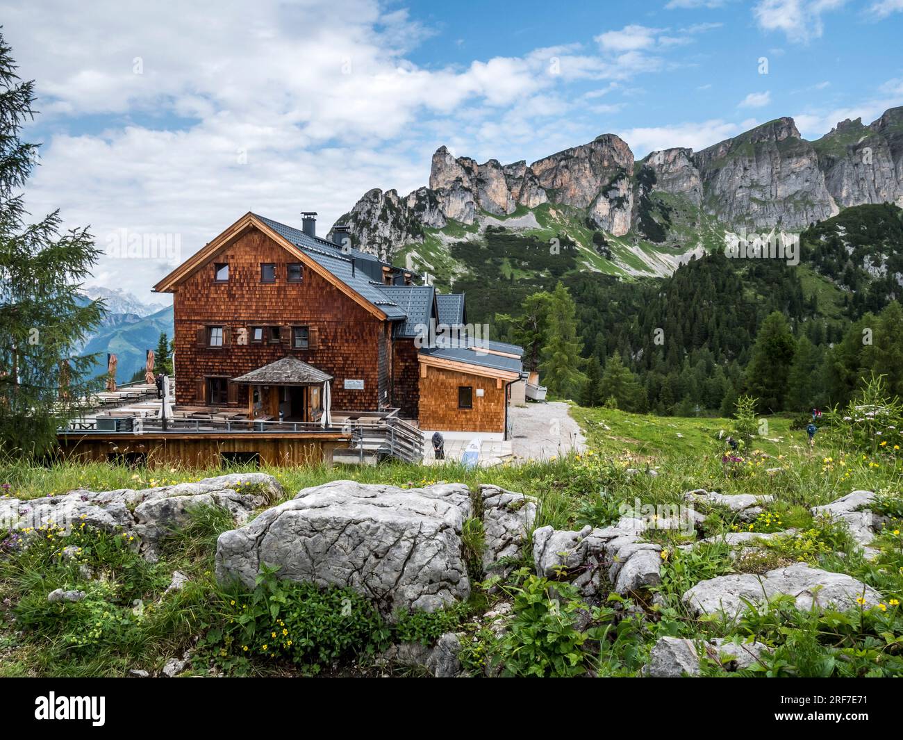 This is the German Alpine Club, owned Erfurter Hut mountain refuge in ...