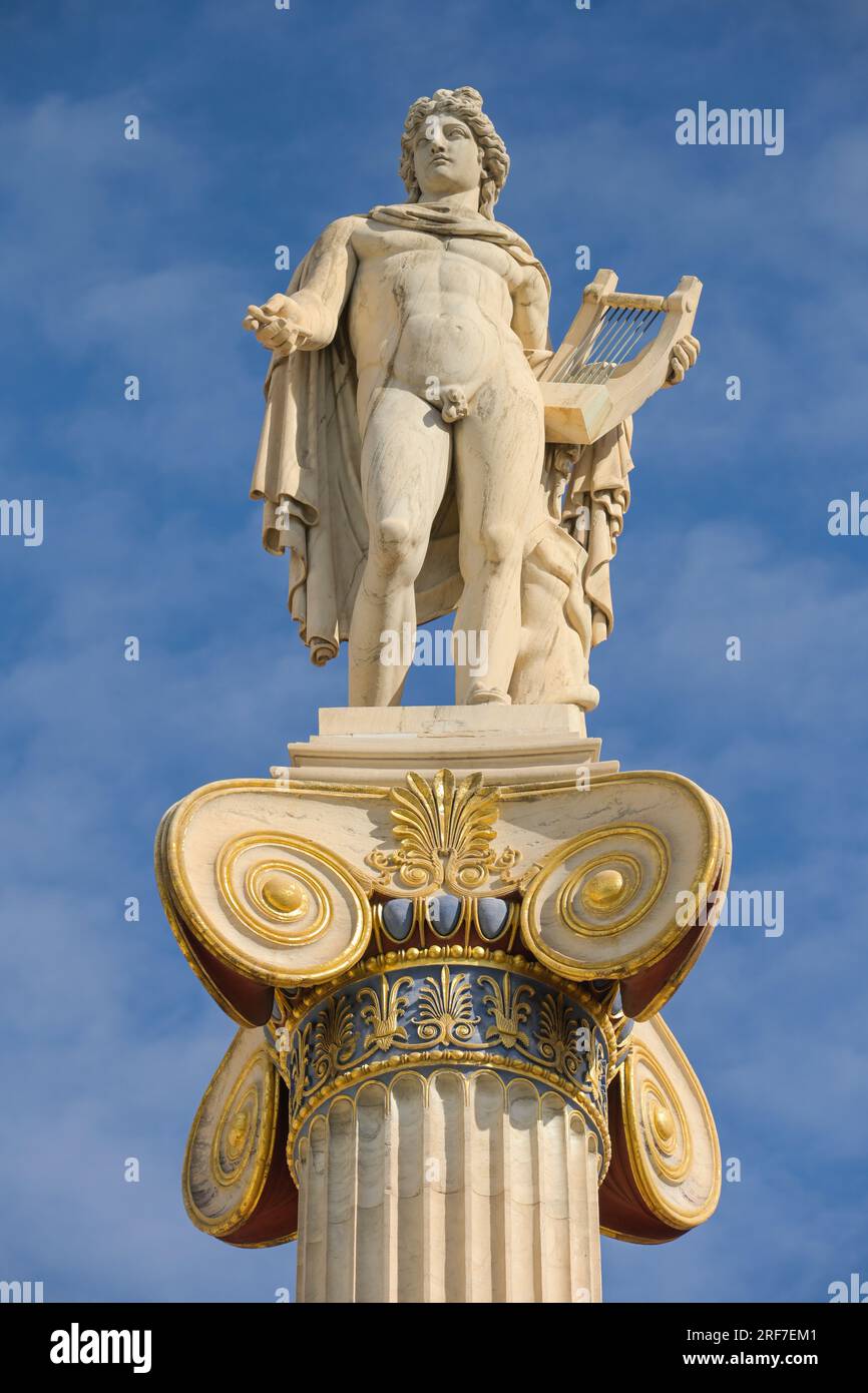 Griechische statue athen hi-res stock photography and images - Alamy