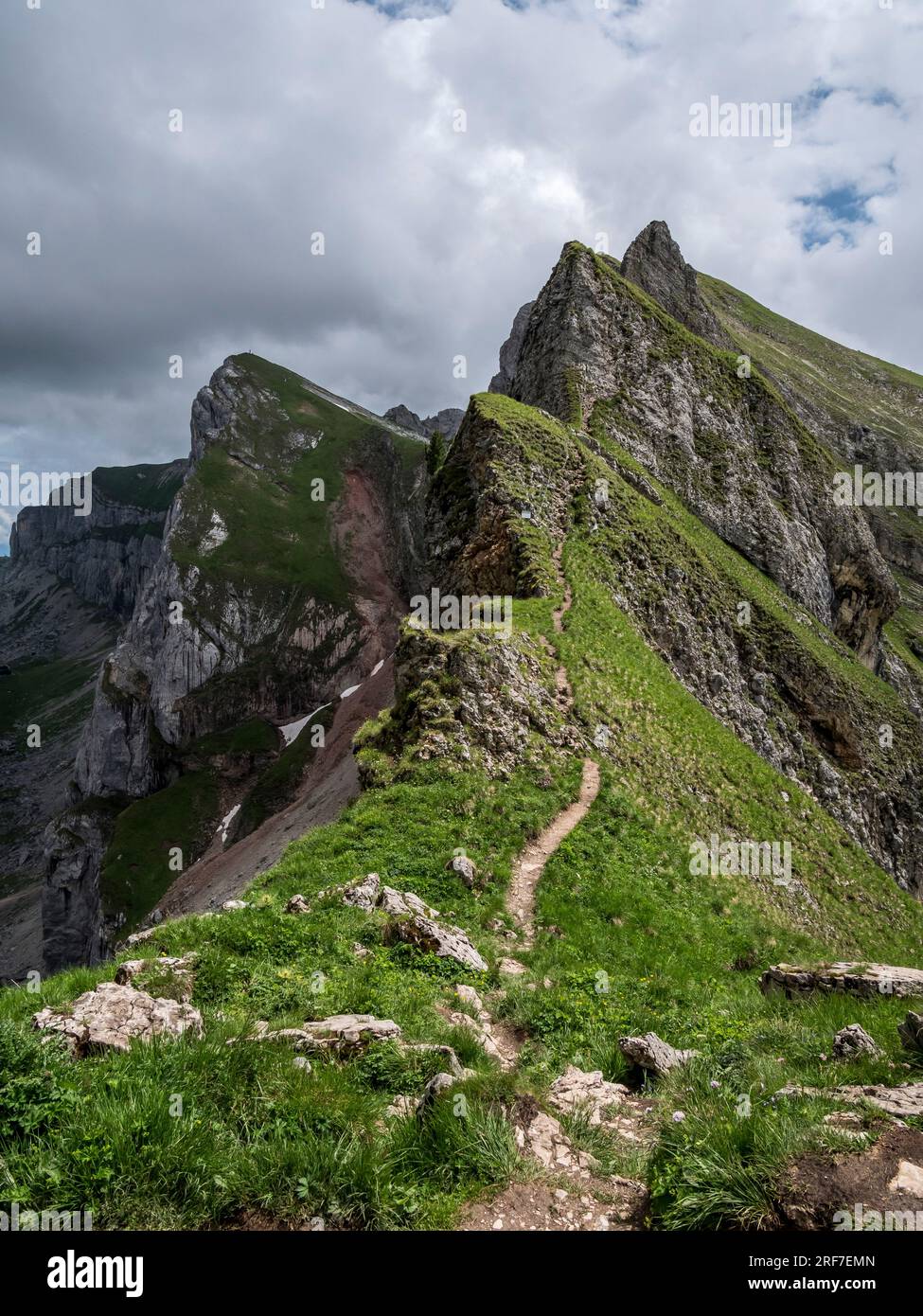 Rugged scenery in the Rofan mountains above the village of Maurach on ...