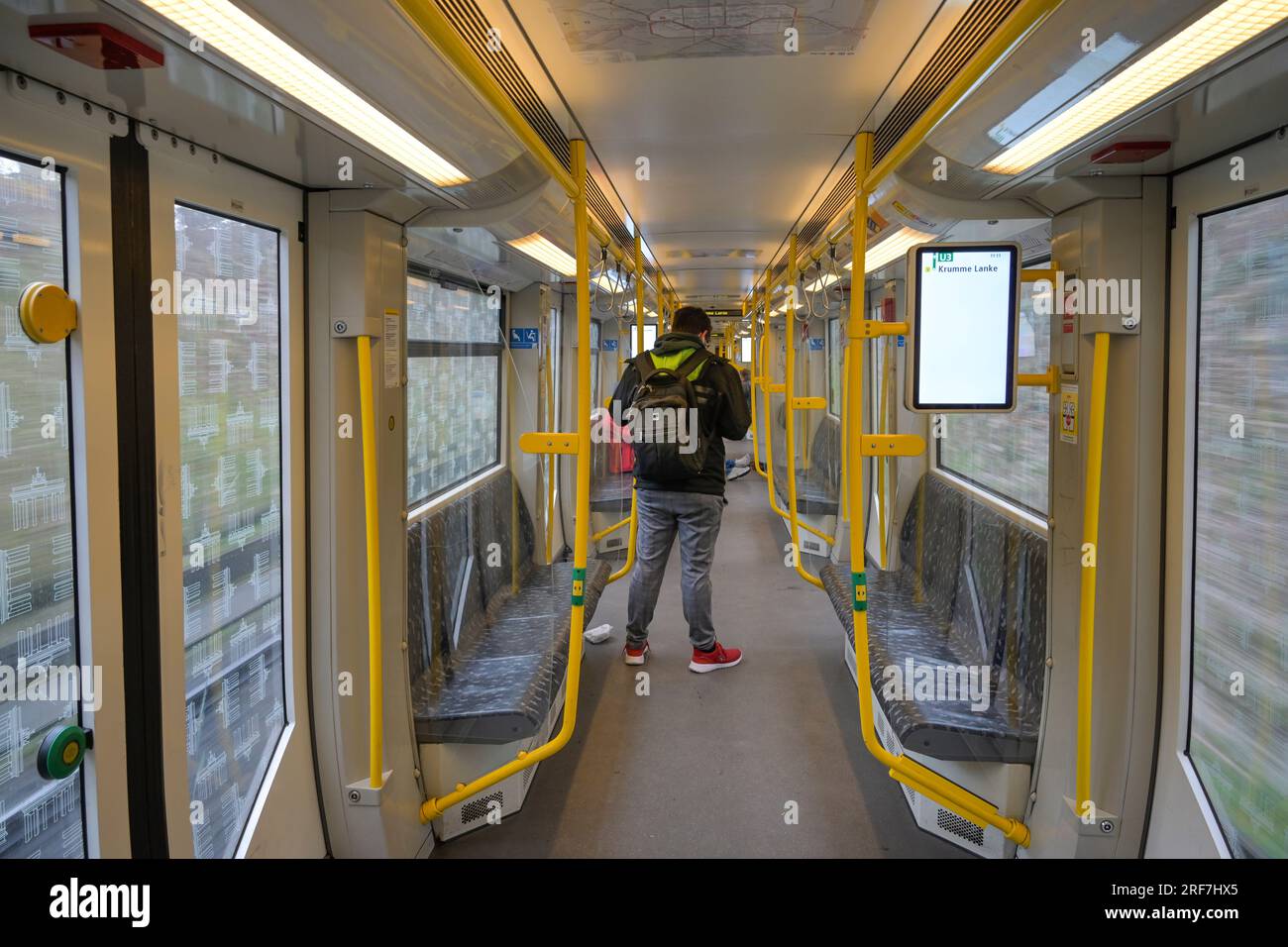 U3 U-Bahn, Berlin, Deutschland Stock Photo - Alamy