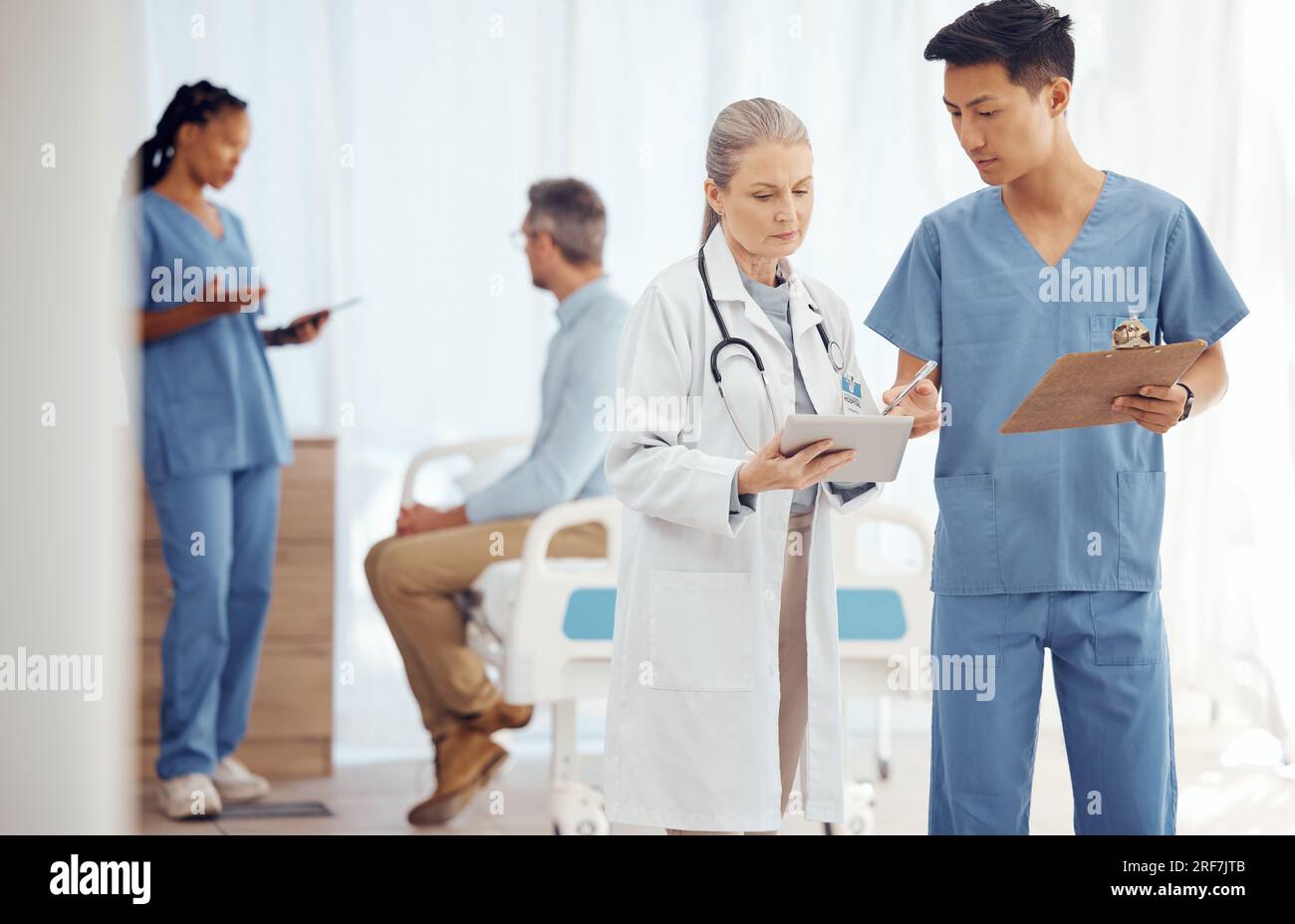 Group nurses online training hi-res stock photography and images - Alamy