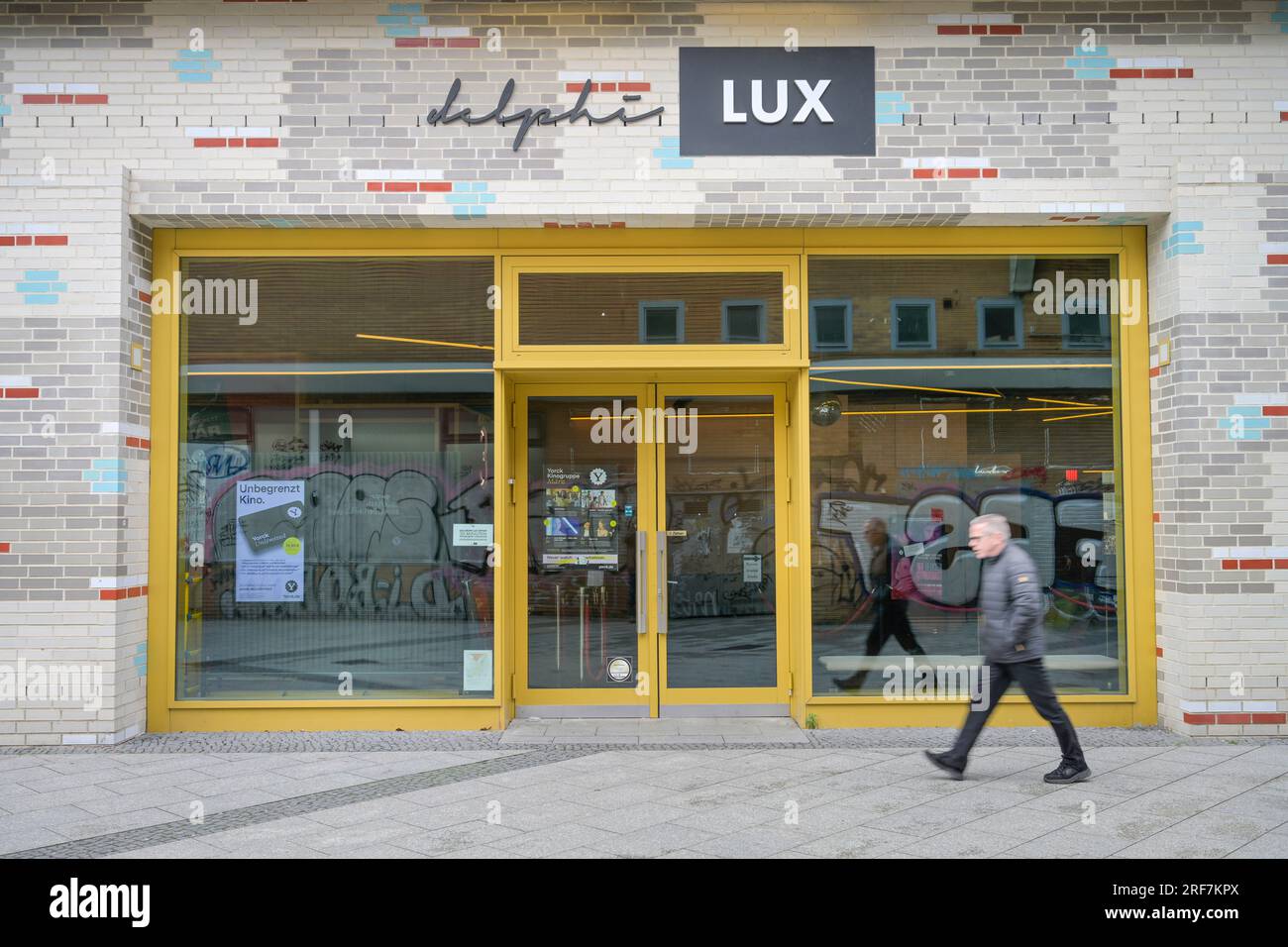 Yva logo hi-res stock photography and images - Alamy