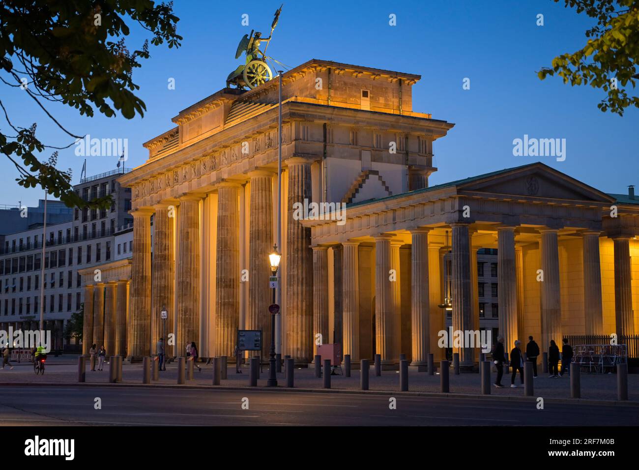 Brandenburger Tor, Rückseite, Platz des 18. März, Mitte, Berlin ...