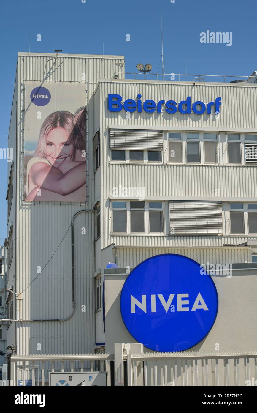 Beiersdorf manufacturing berlin hi-res stock photography and images - Alamy