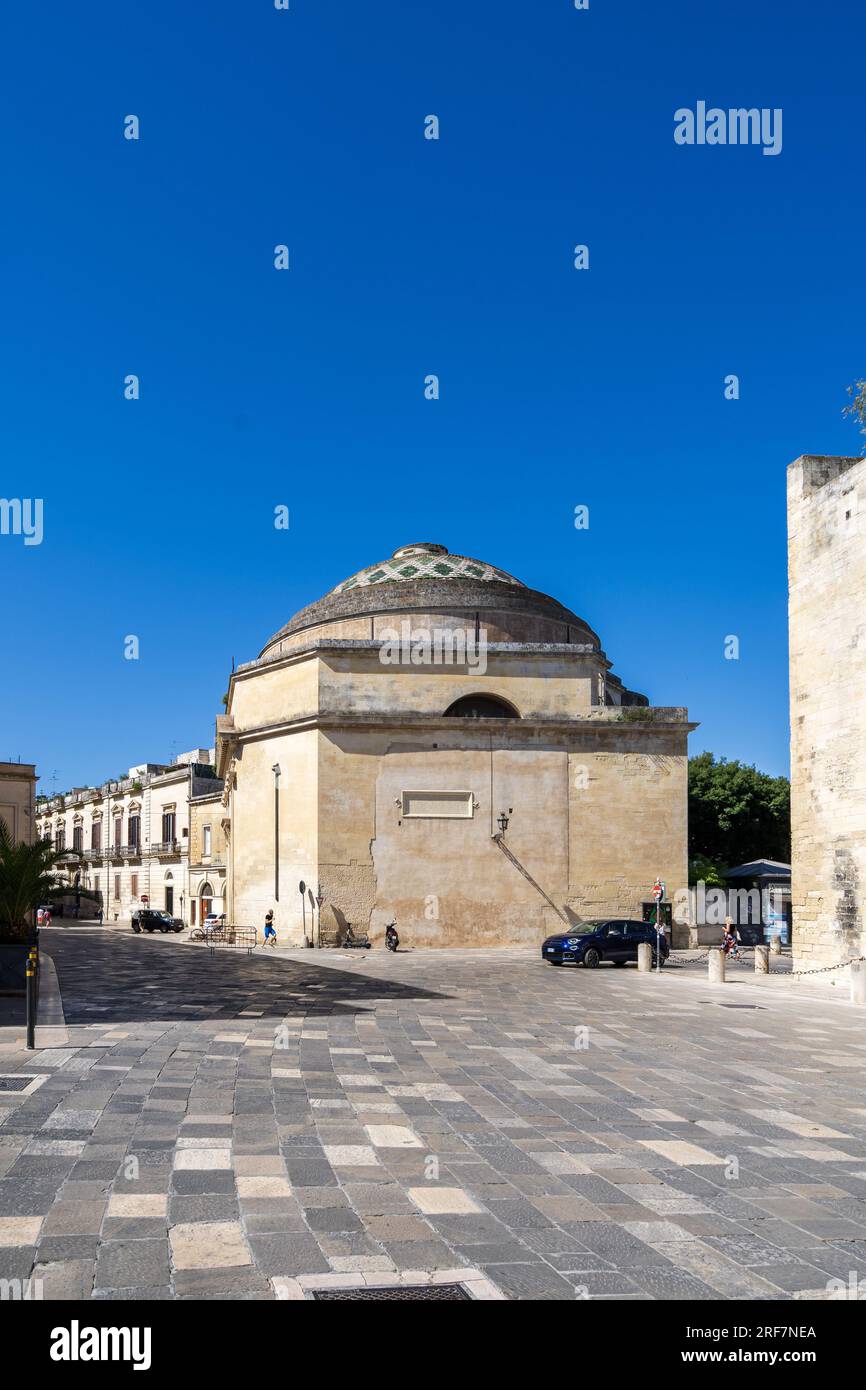 Arc de triomphe de santa maria hi-res stock photography and images - Alamy
