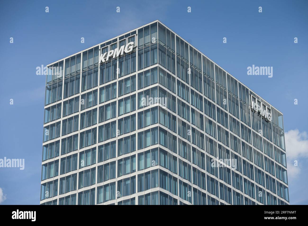 KPMG Hochhaus, Heidestraße, Europacity, Moabit, Mitte, Berlin, Deutschland *** Local Caption ...
