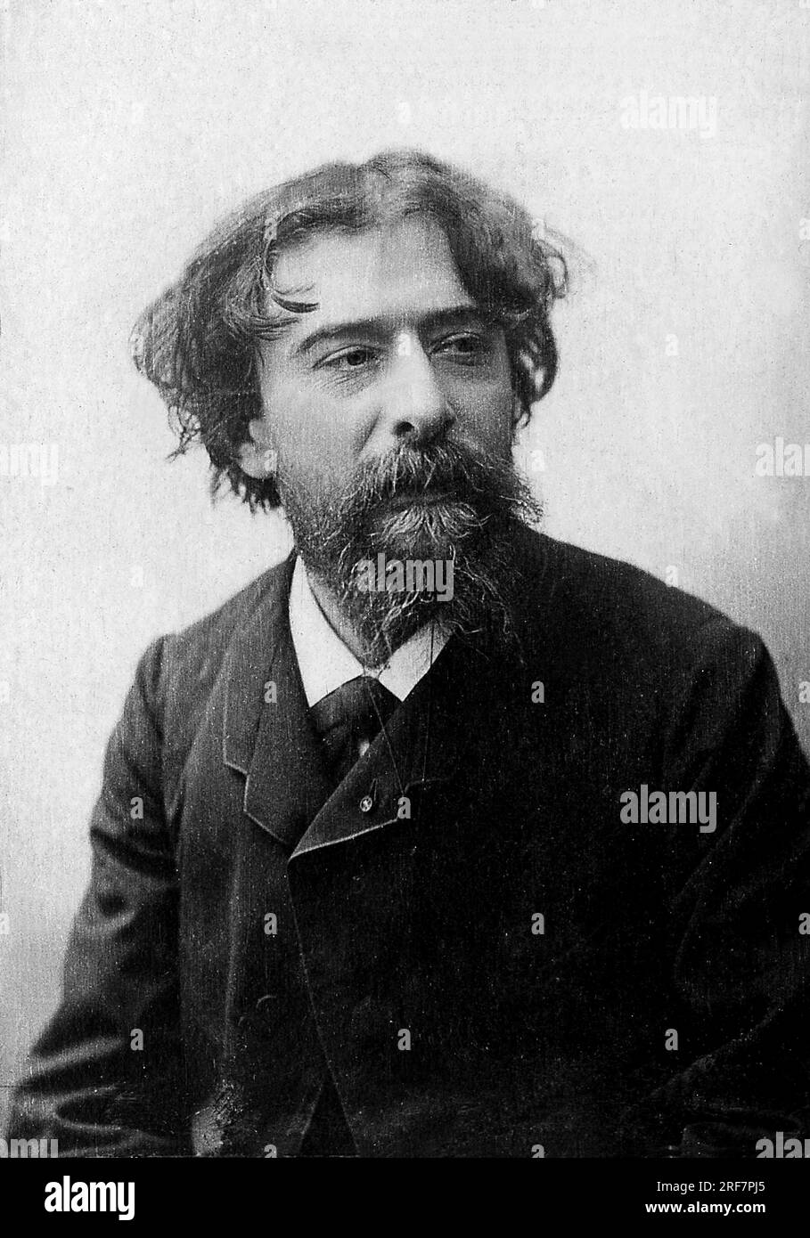 Portrait de Alphonse Daudet (1840-1897), romancier et conteur francais ...