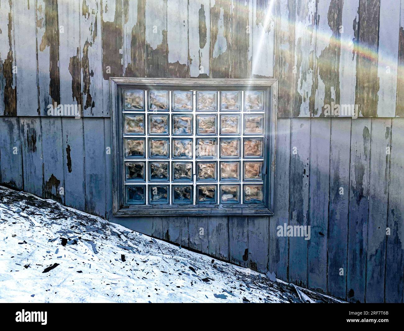 Scraping gate hi-res stock photography and images - Alamy