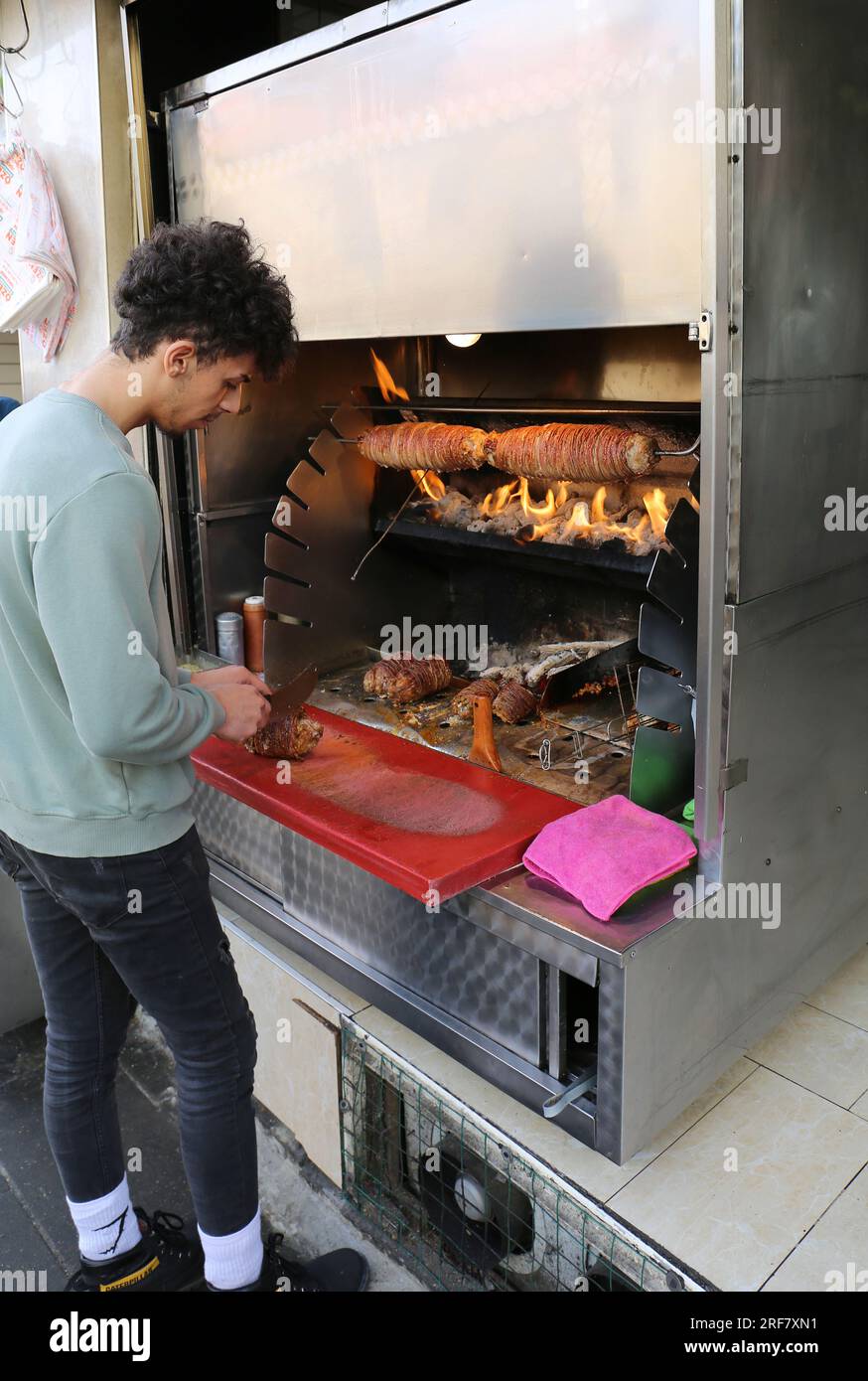 ISTANBUL,TURKEY-NOVEMBER 06:Young Chef preparing Traditional Turkish ...