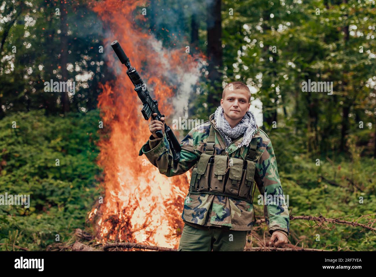 Taliban fighter portrait hi-res stock photography and images - Alamy
