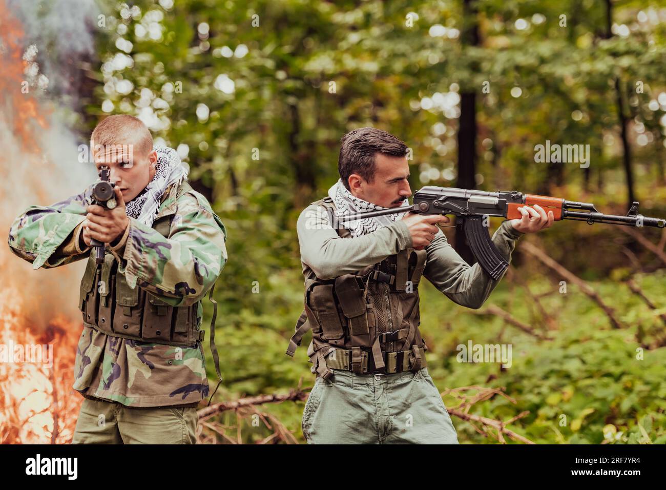 Islamic militant angry hi-res stock photography and images - Alamy