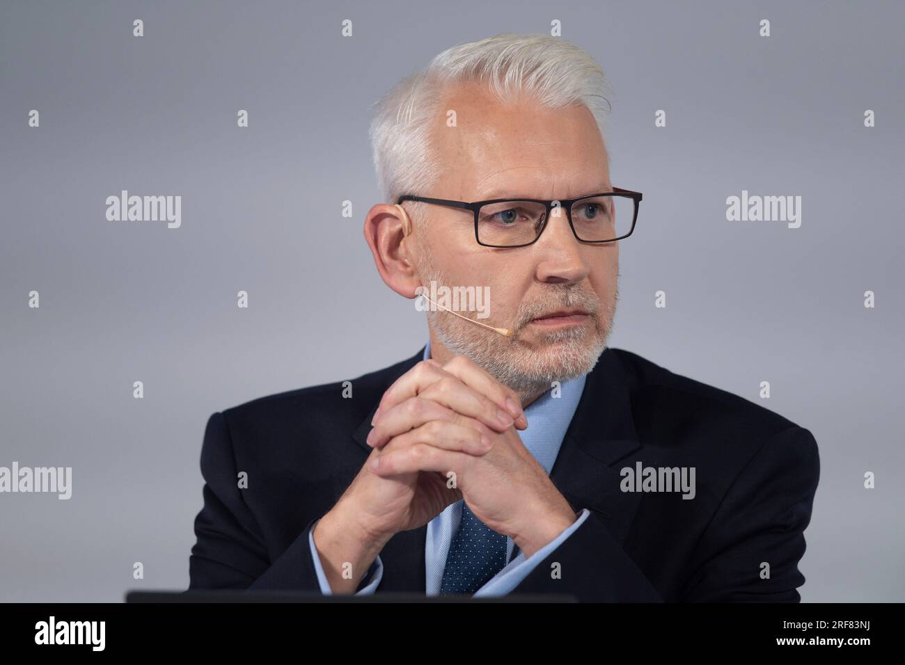 Dusseldorf, Deutschland. 01st Aug, 2023. Michael LEWIS, Management ...