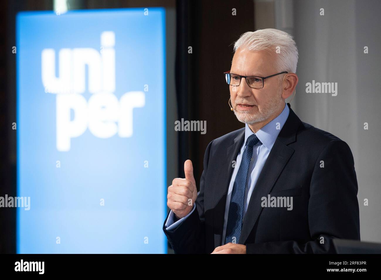 Semi annual figures hi-res stock photography and images - Alamy