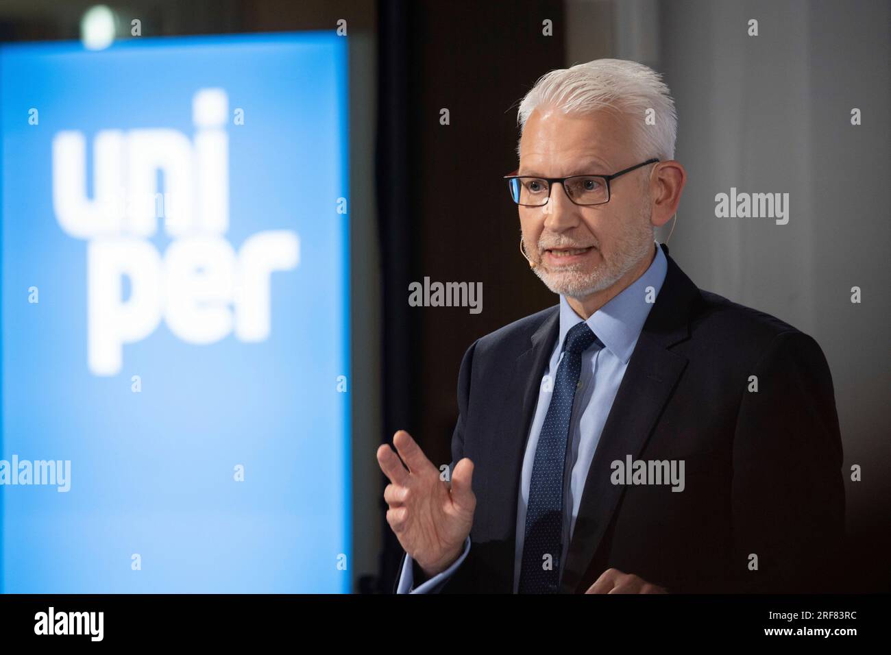 Semi annual figures hi-res stock photography and images - Alamy