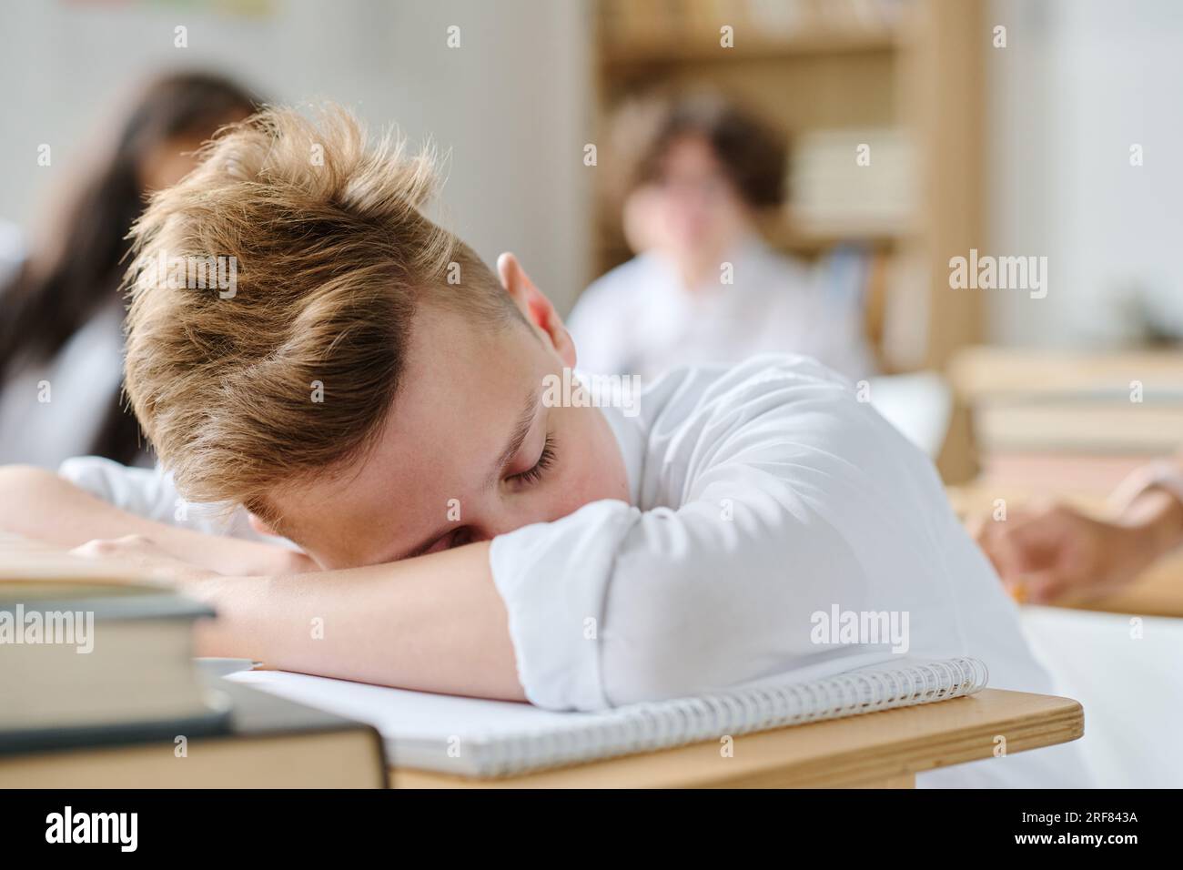 Children sleeping in classroom hi-res stock photography and images - Alamy