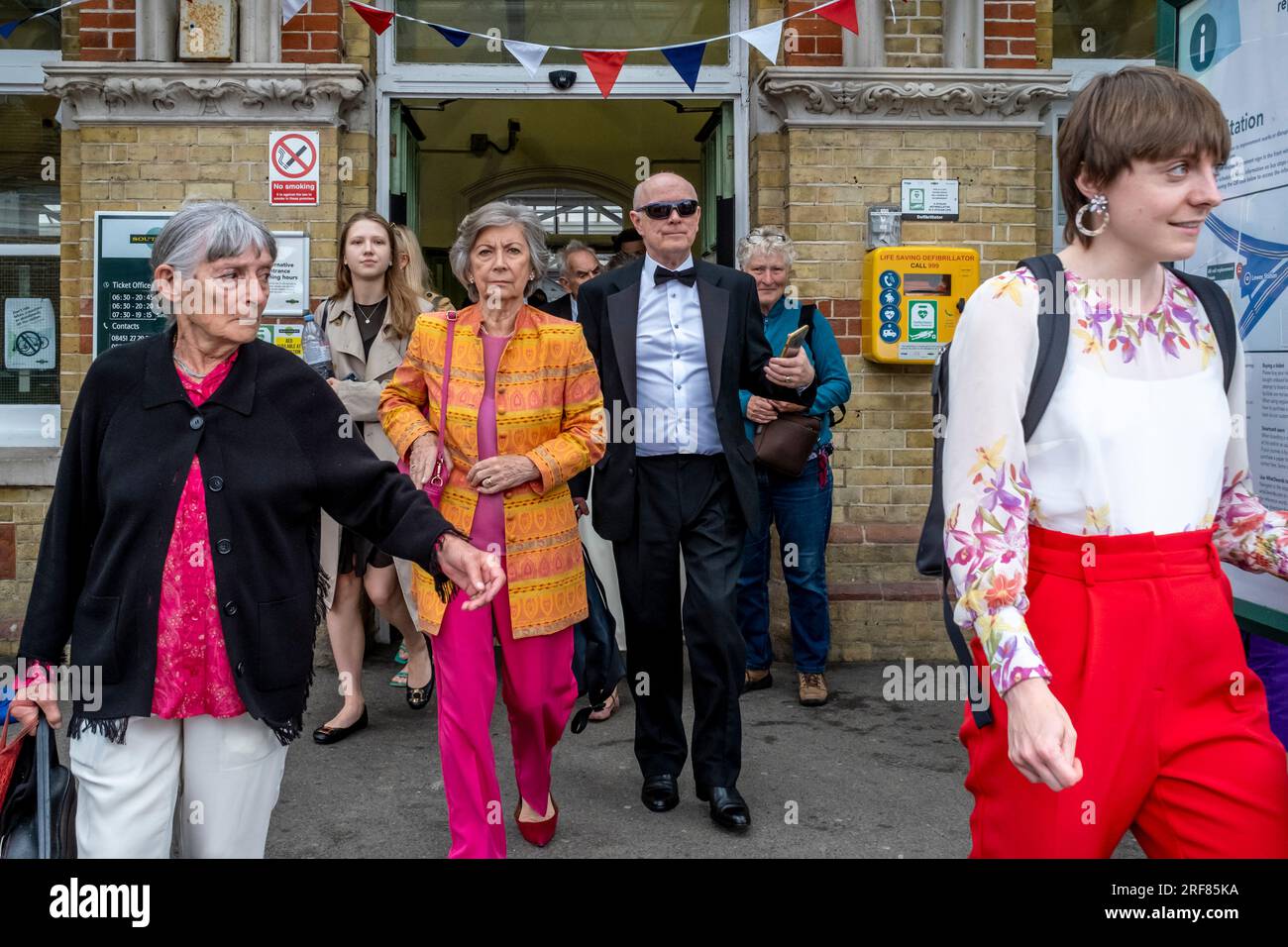 Opera Fans Arrive At Lewes Train Station From London En Route To ...